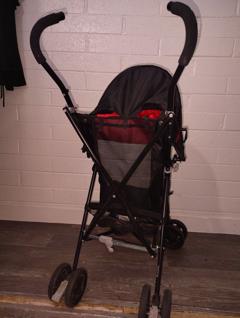 PICK UP ONLY))) Kolcraft Cloud Unisex 9.5 lb. Umbrella Stroller, Red ...