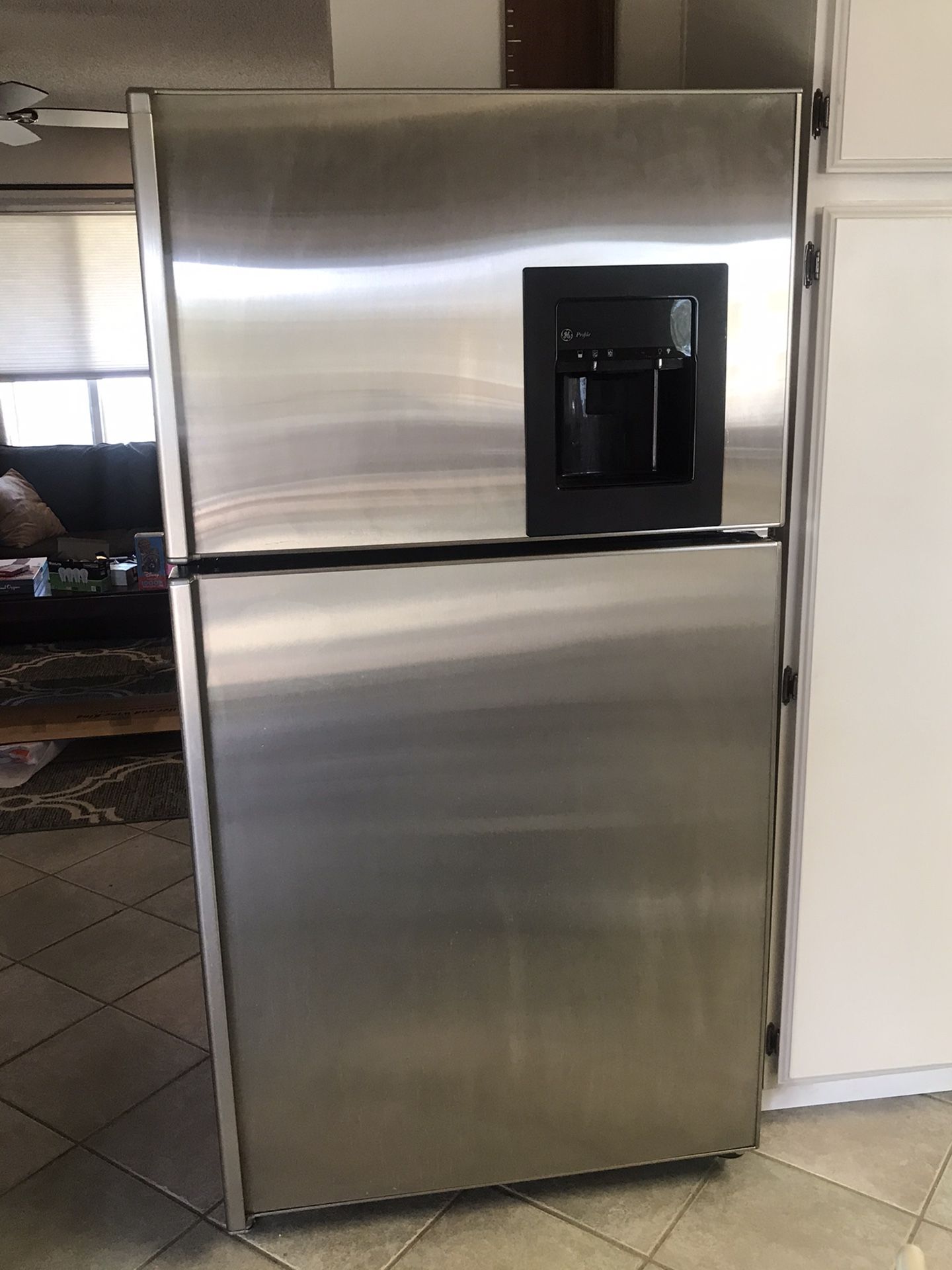 GE Customstyle 21.7 CU FT Stainless Steel Fridge Refrigerator Freezer ...