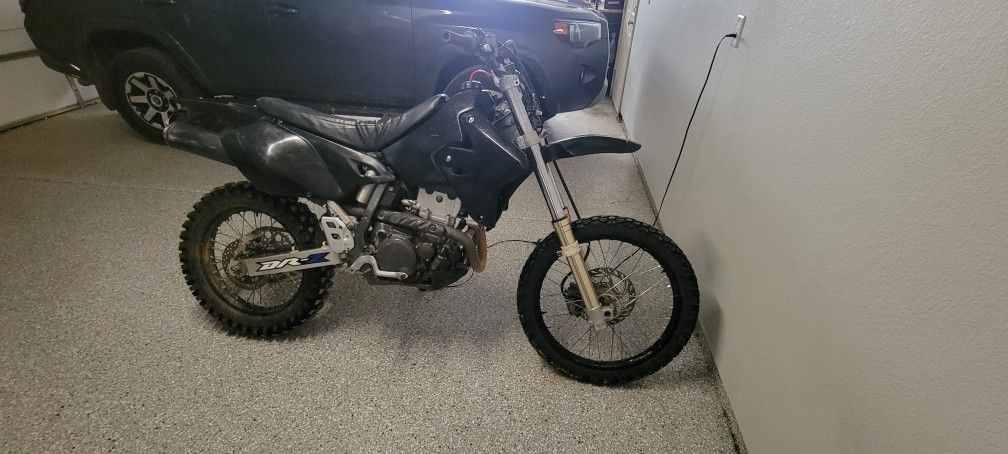 2001 Suzuki Drz400e Street Legal for Sale in Palmdale, CA - OfferUp