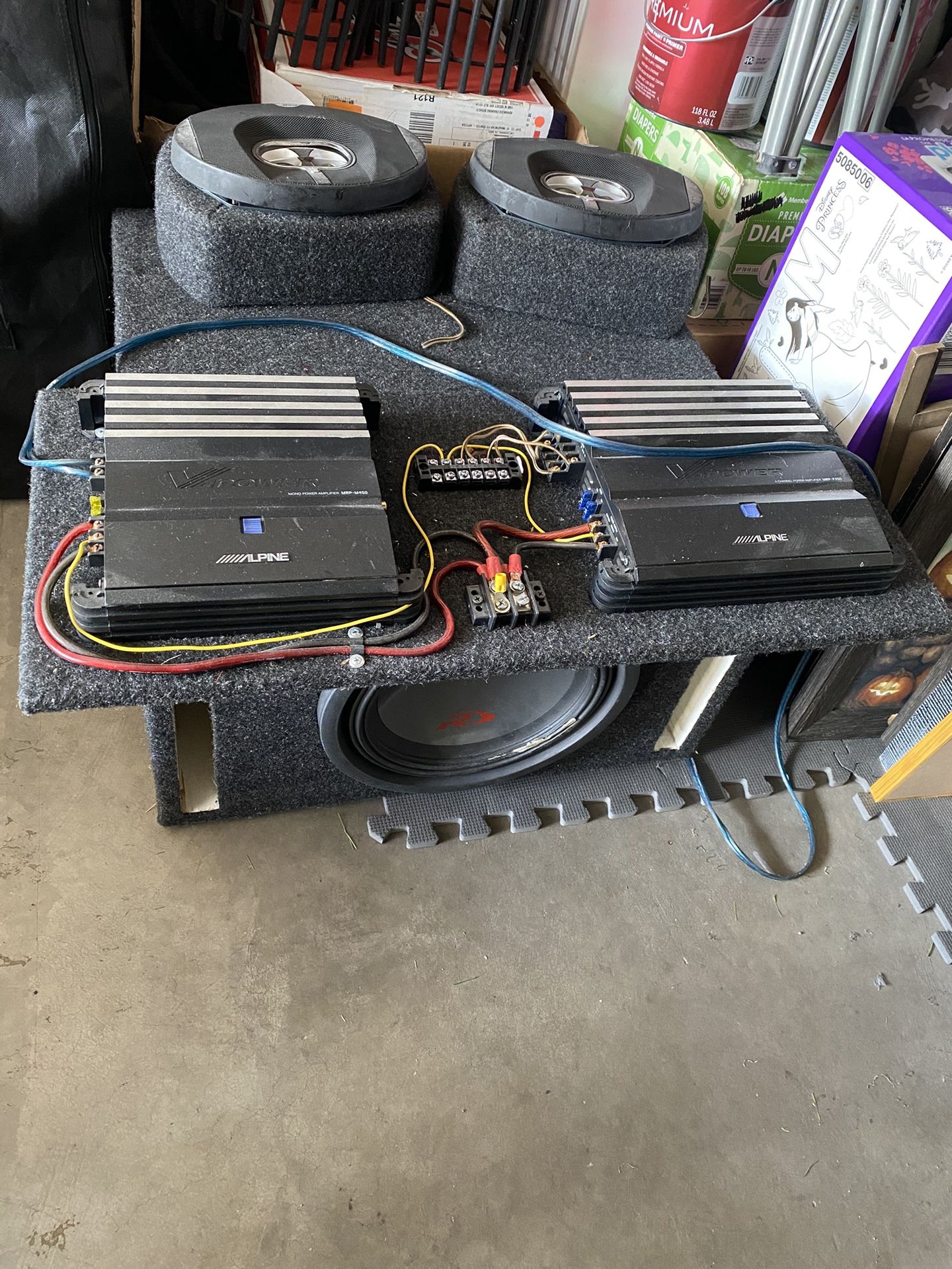 Alpine Speaker With Sub Woofer/ 2 Alpine Amp & 2 6x9’s for Sale in ...