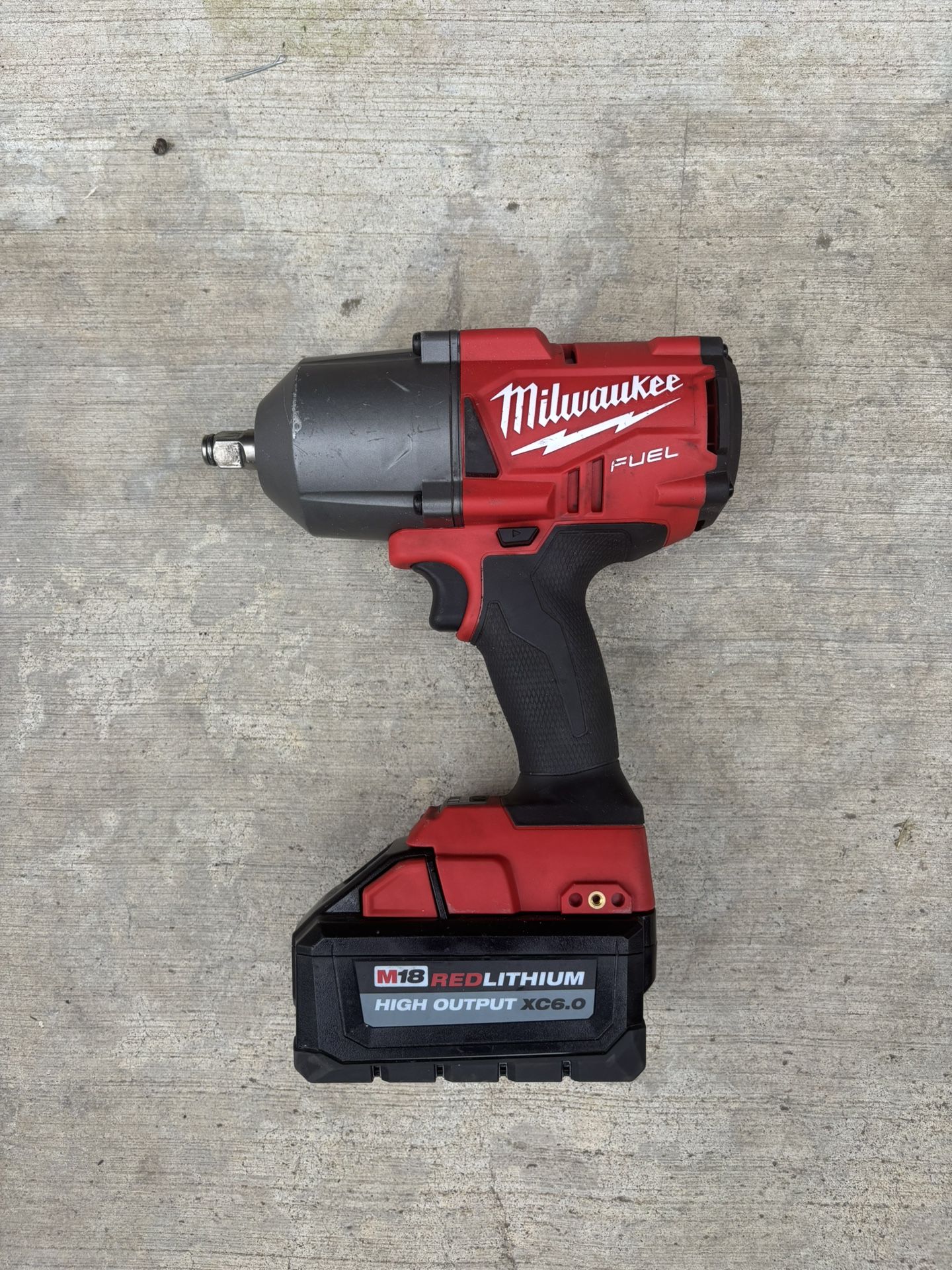 Milwaukee Fuel 1/2 Impact With Battery for Sale in Glmn Hot Spgs, CA ...