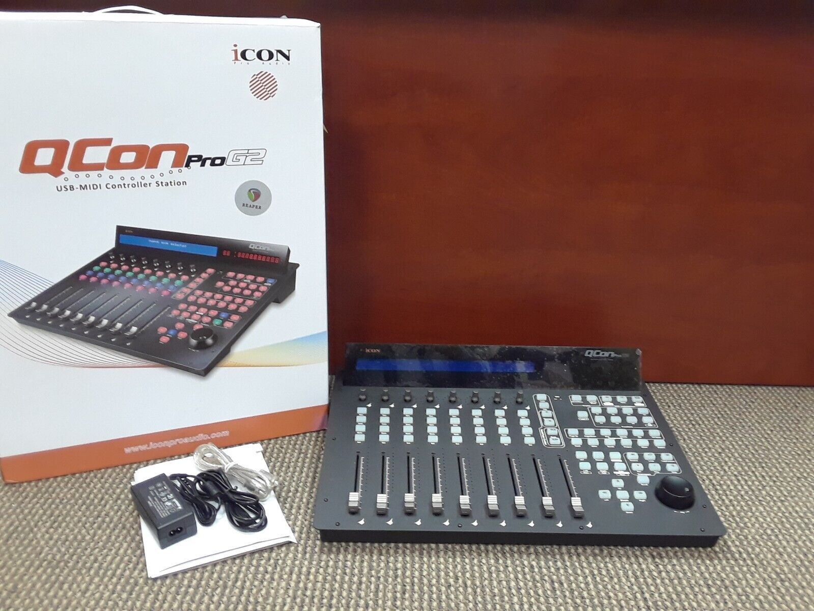 Icon Qcon Pro G2 8 - Channel USB - - Midi Controller Station for Sale ...