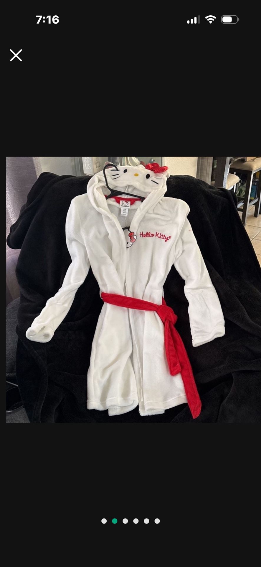 Hello Kitty Hooded Robe Size Small (Price Is Firm) MORE in Profile for ...