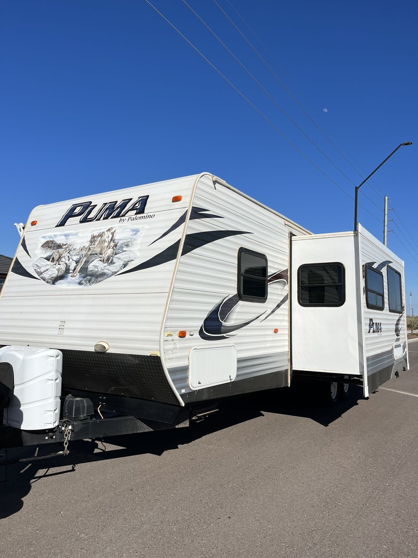 Palomino Forest River Puma Series M-30DBSS for Sale in Lincoln Acres ...
