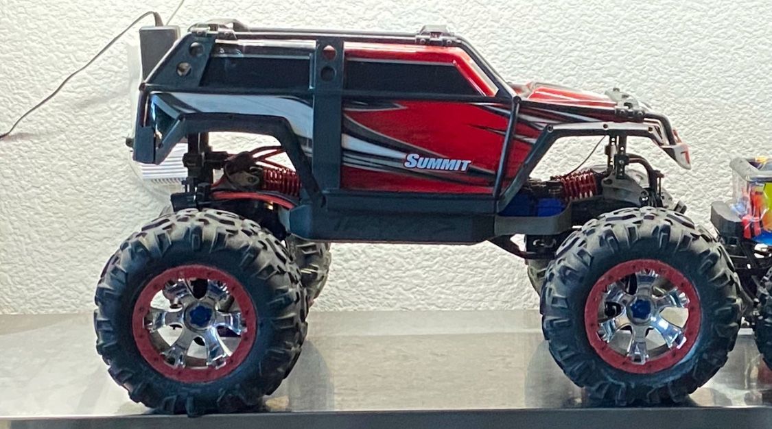 Traxxas Summit 6s for Sale in Roseville, CA - OfferUp