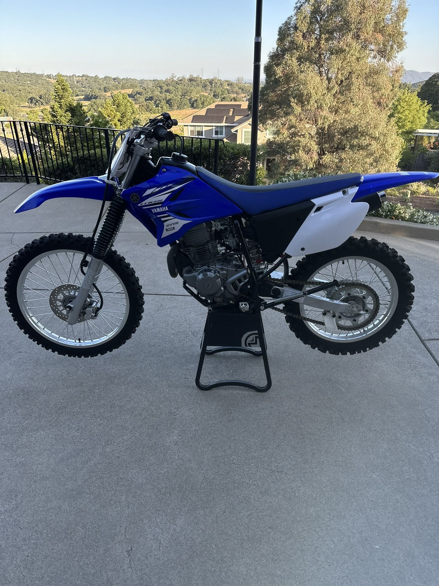 2017 Yamaha TTR230 for Sale in Folsom, CA - OfferUp
