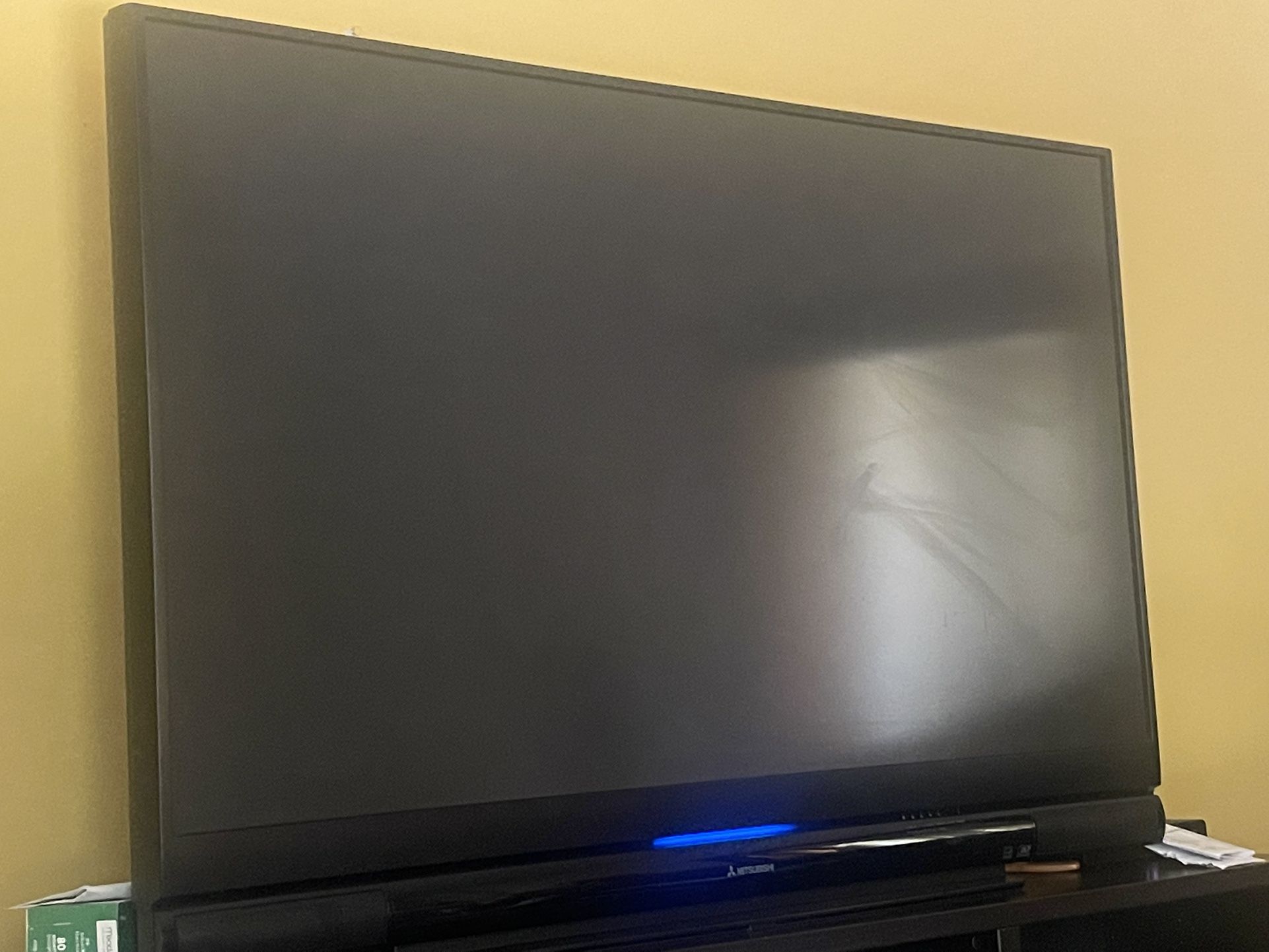 80 Inch Tv for Sale in Los Angeles, CA - OfferUp