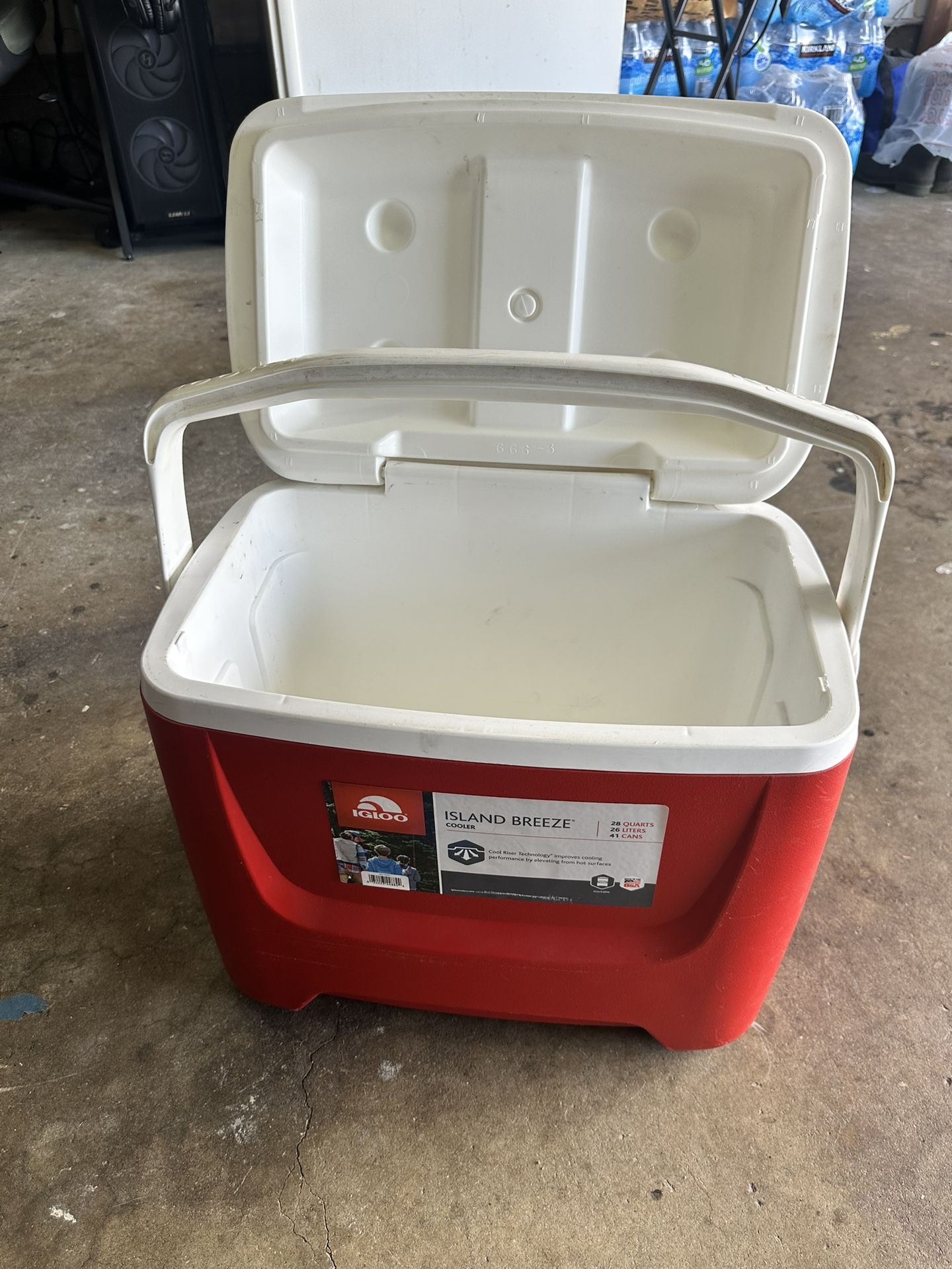 Igloo 28qt Cooler for Sale in Norwalk, CA - OfferUp