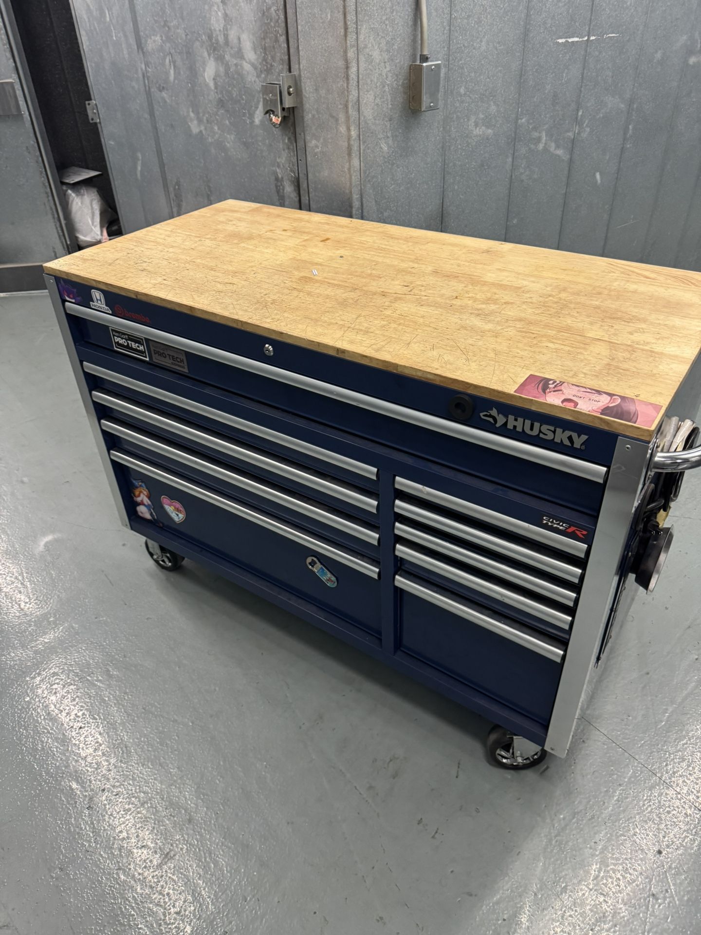 Husky Toolbox for Sale in Los Angeles, CA - OfferUp