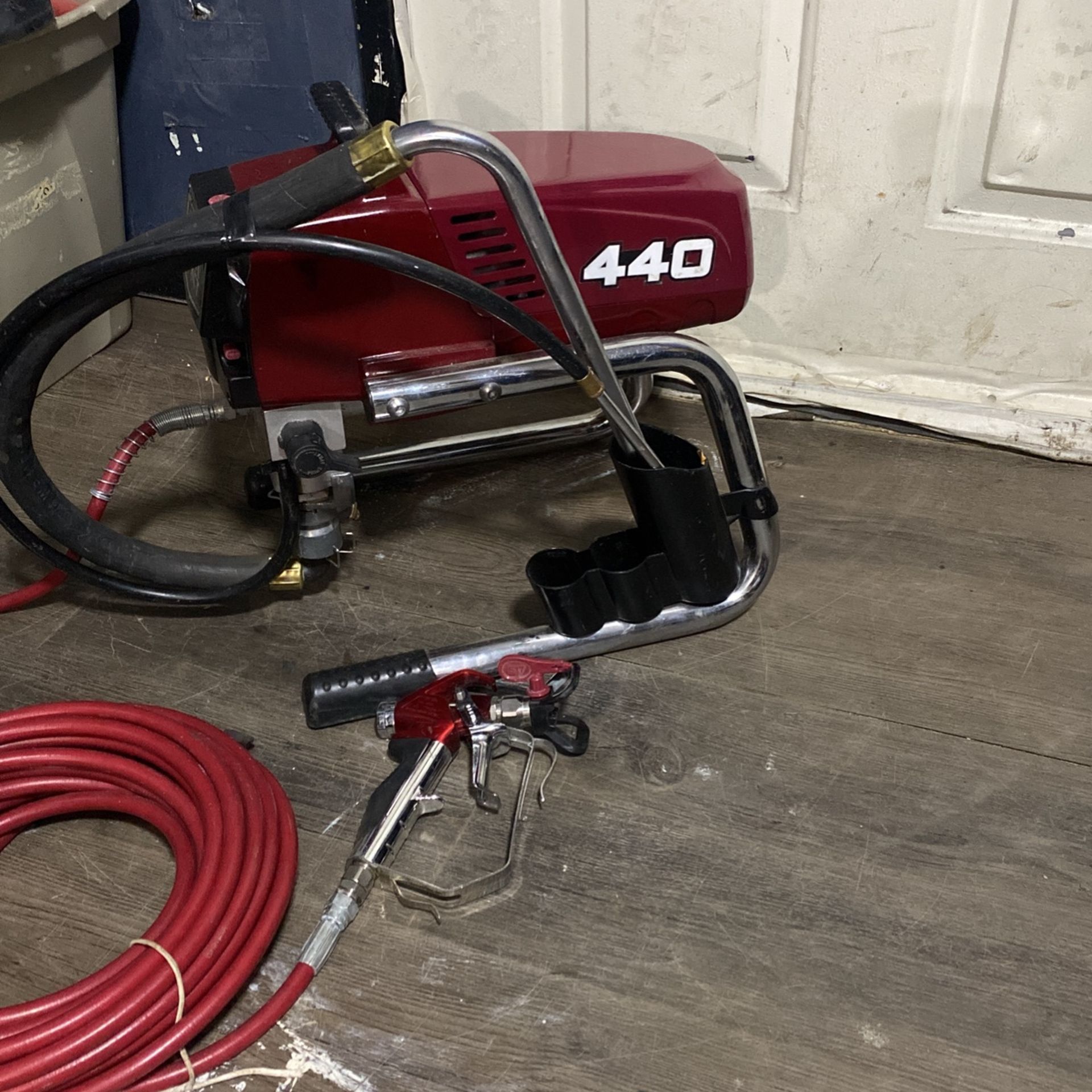 Titan 440 Paint Sprayer for Sale in Seattle, WA - OfferUp