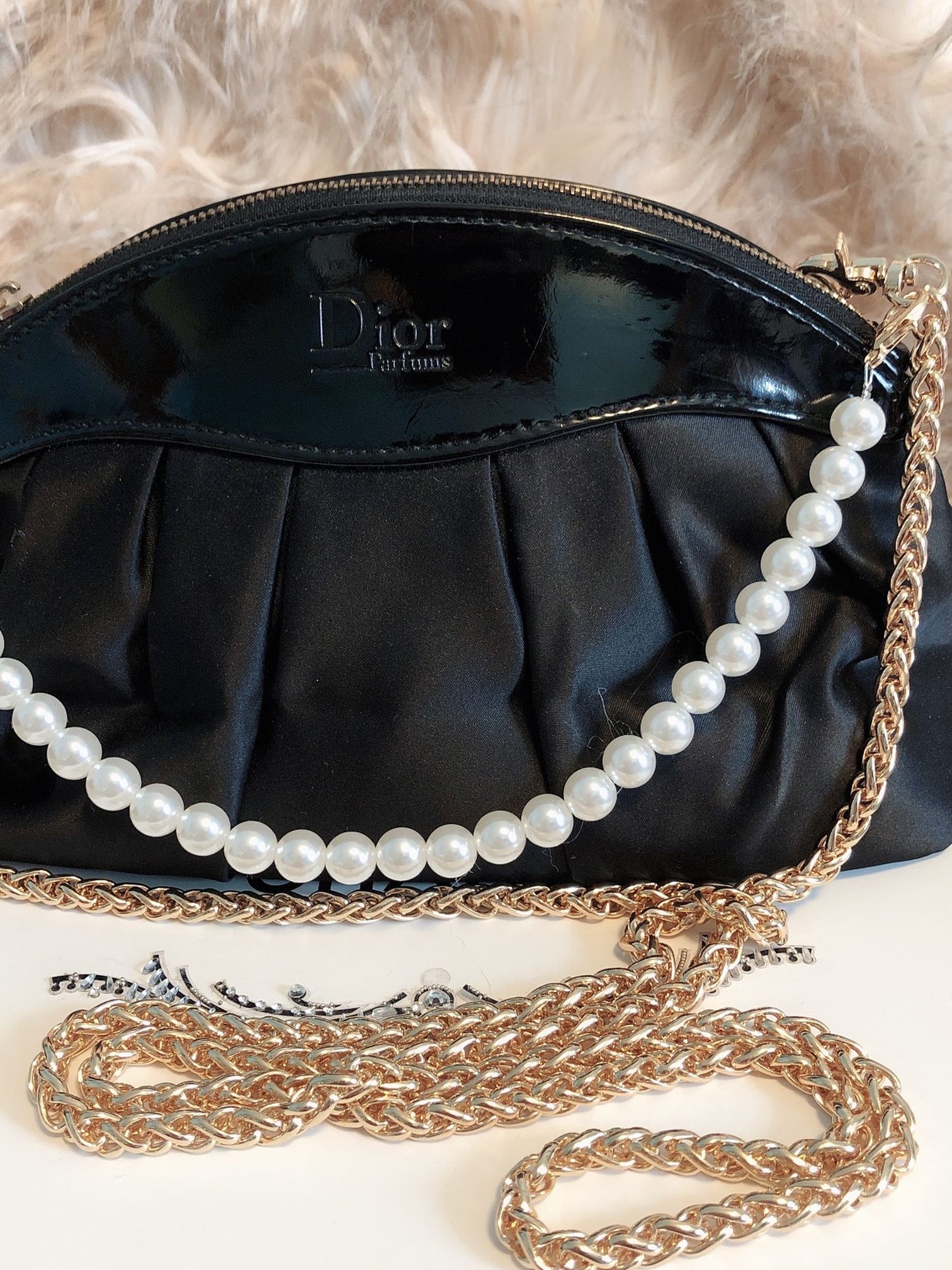 Dior Perfume Cosmetic Bag & Chain for Sale in Brooklyn, NY - OfferUp