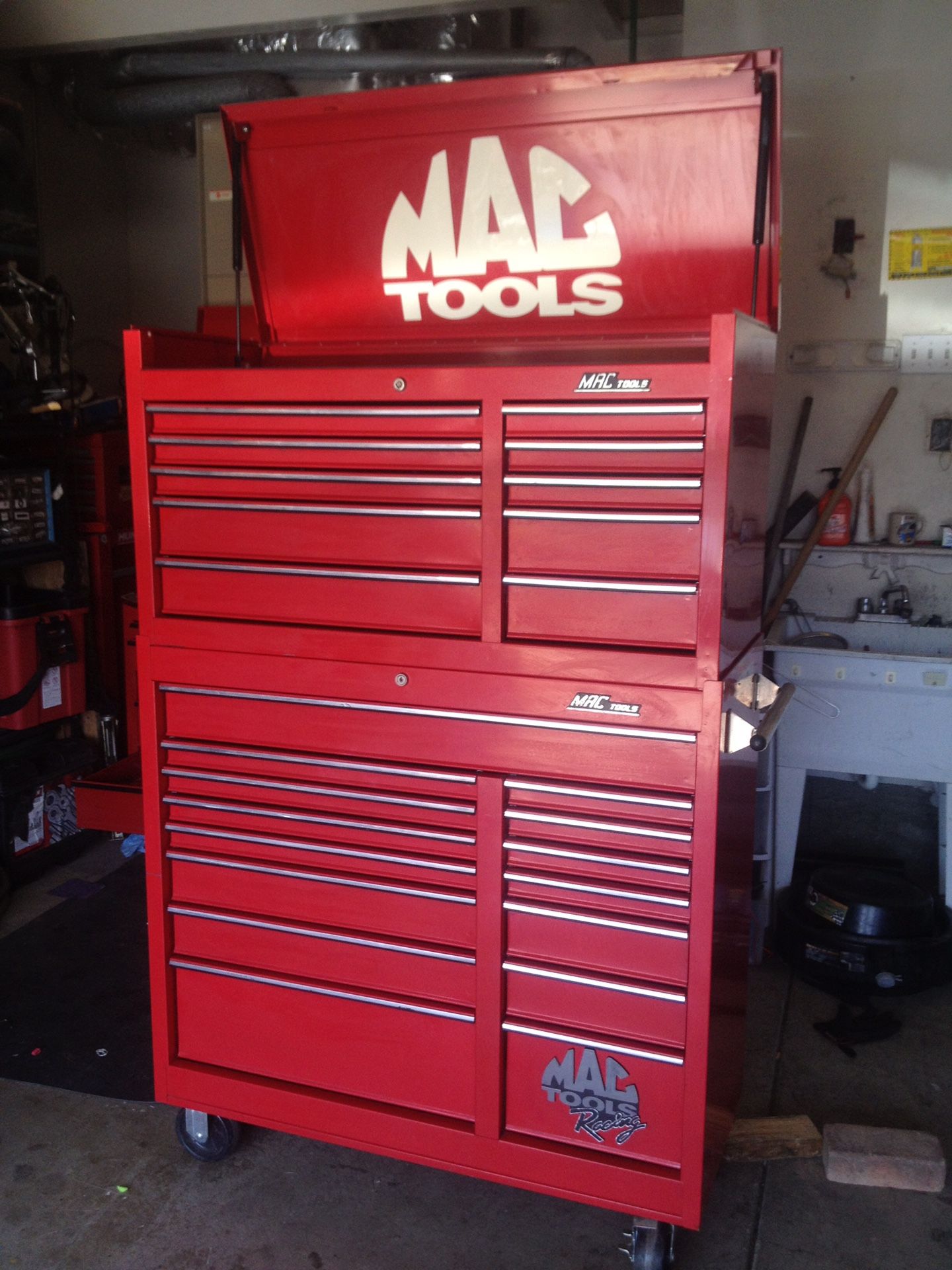 MAC Tools Racing Tool Box for Sale in Antioch, CA - OfferUp