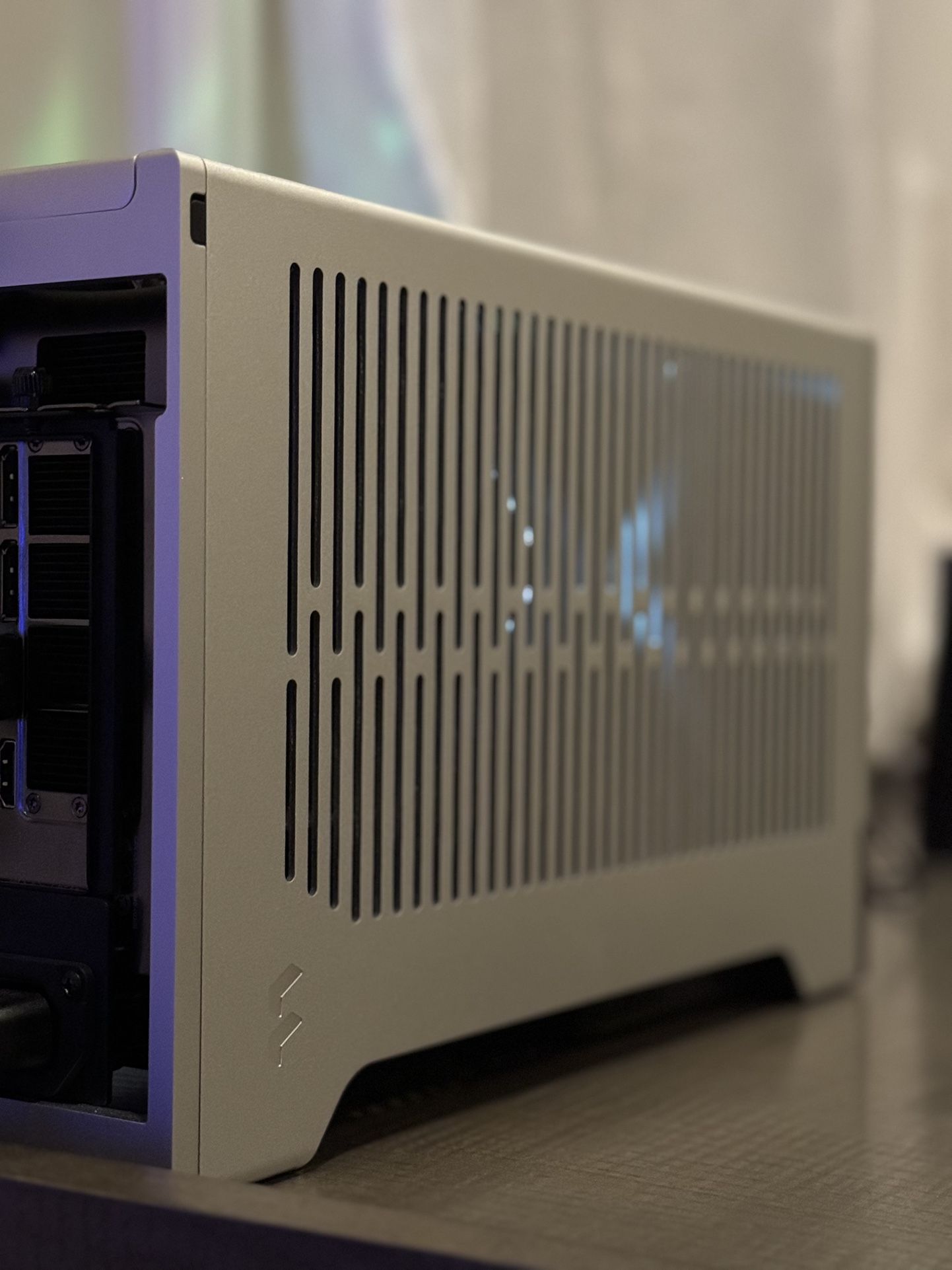 Fractal Terra ITX SFF | RTX 4080 FE | CUSTOM PC Build for Sale in Costa ...