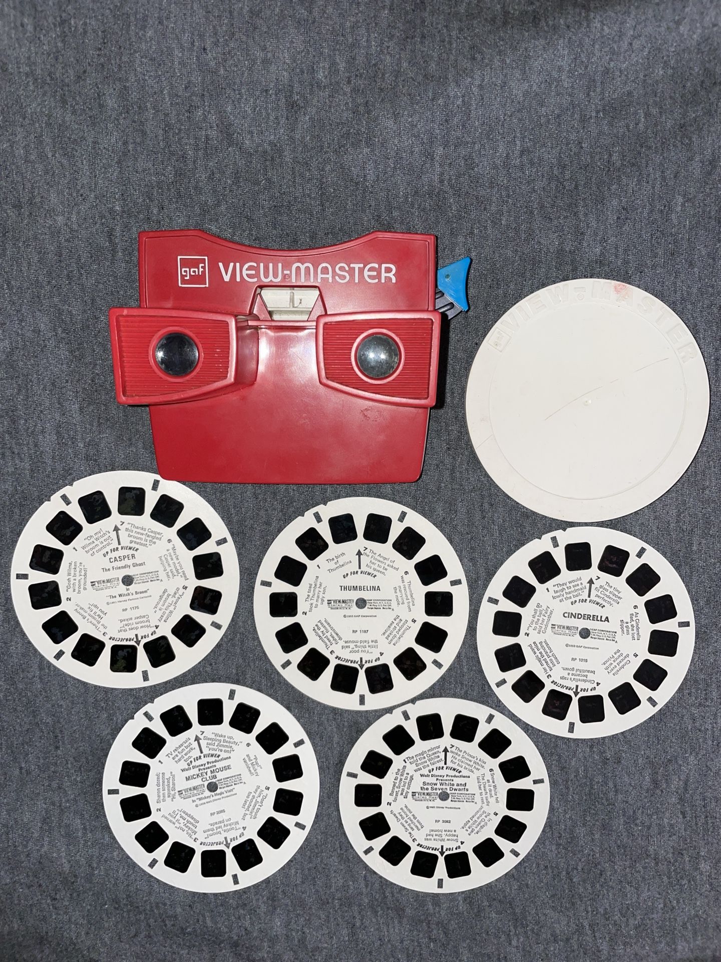Vintage GAF Viewmaster Toy Slide Viewer With 5 Slides And Slide Case for Sale in Kapolei, HI ...