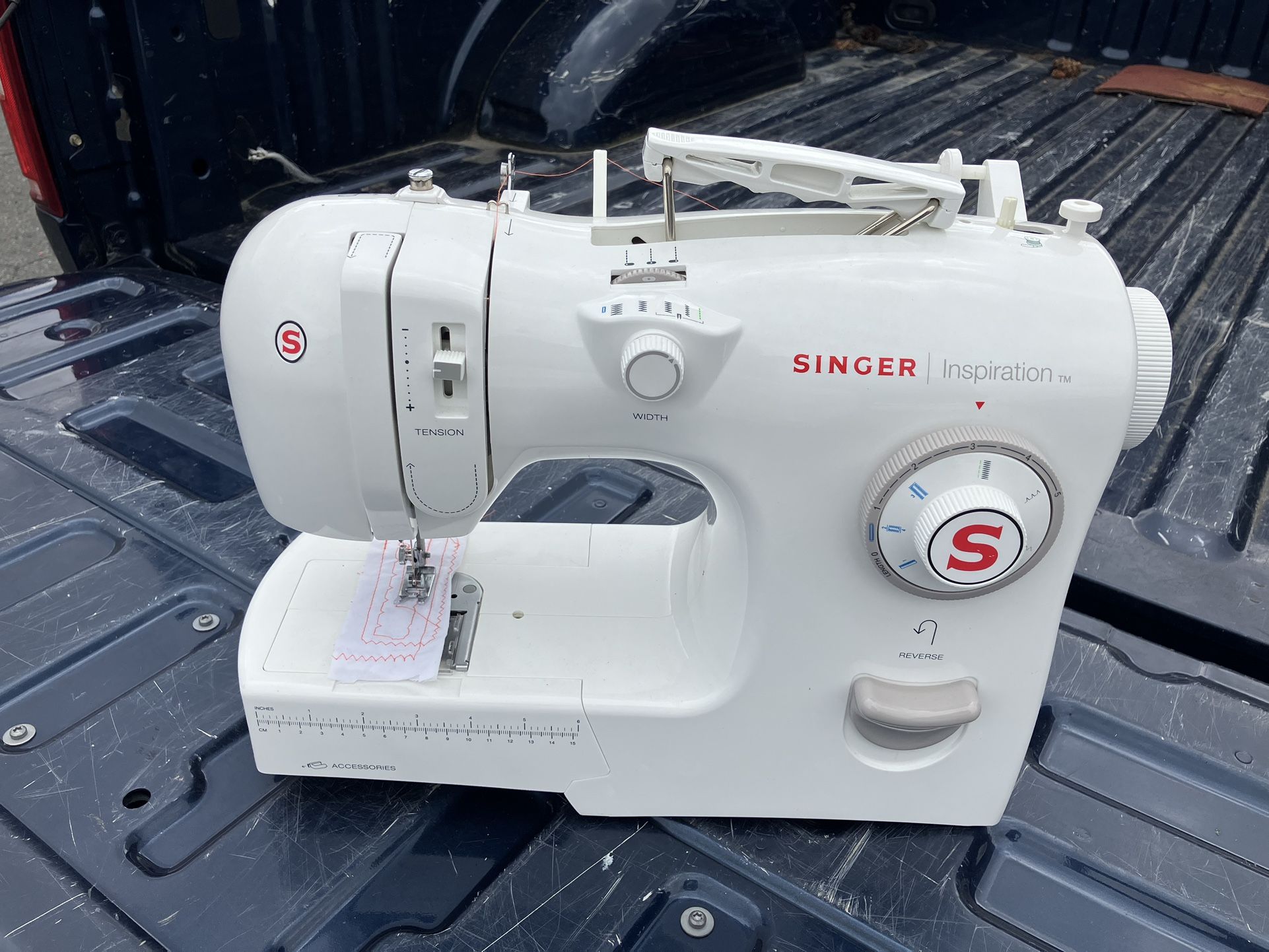 Sewing Machine for Sale in Gig Harbor, WA - OfferUp