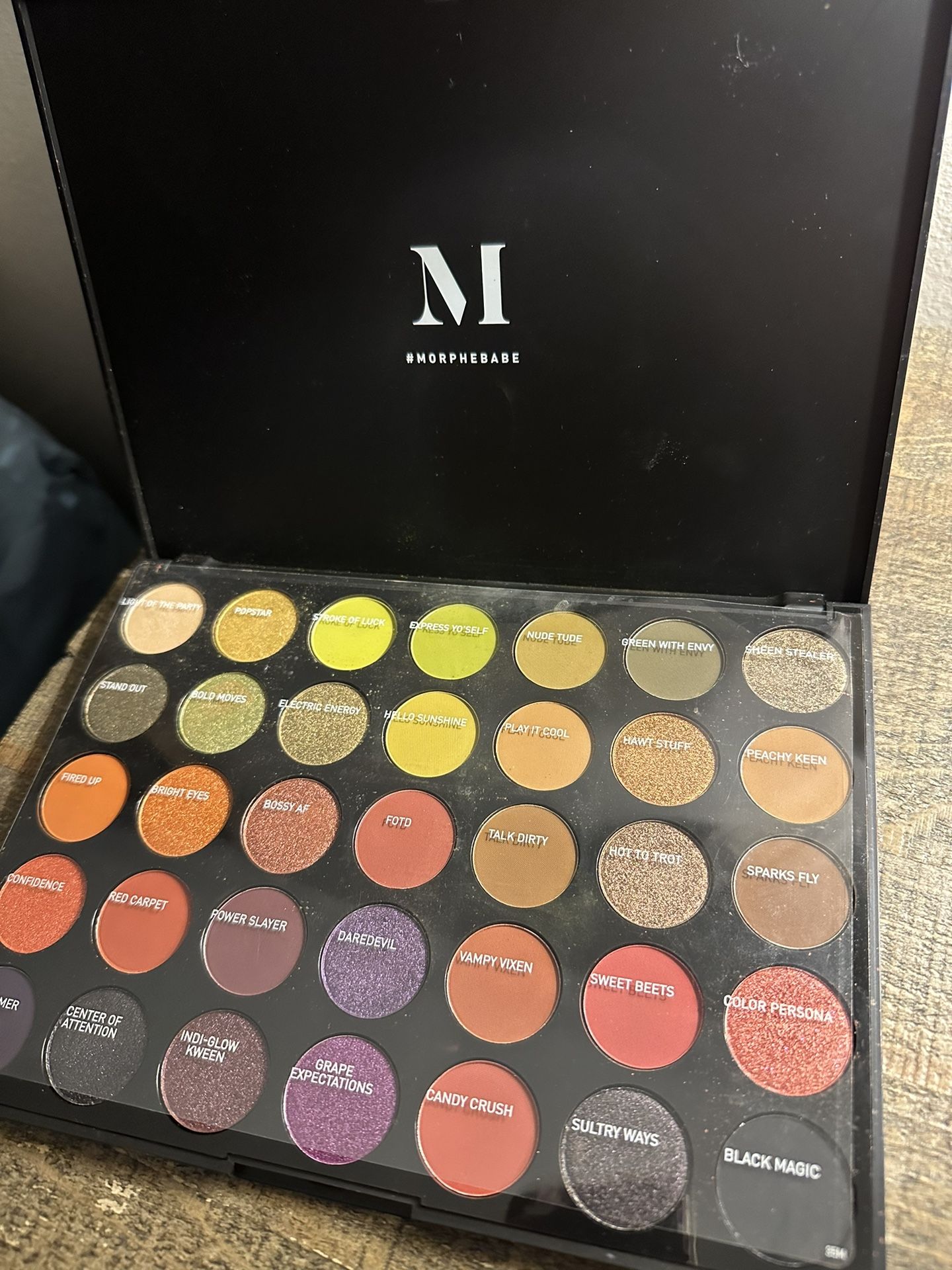 Morphe Artistry pallet for Sale in Orlando, FL - OfferUp