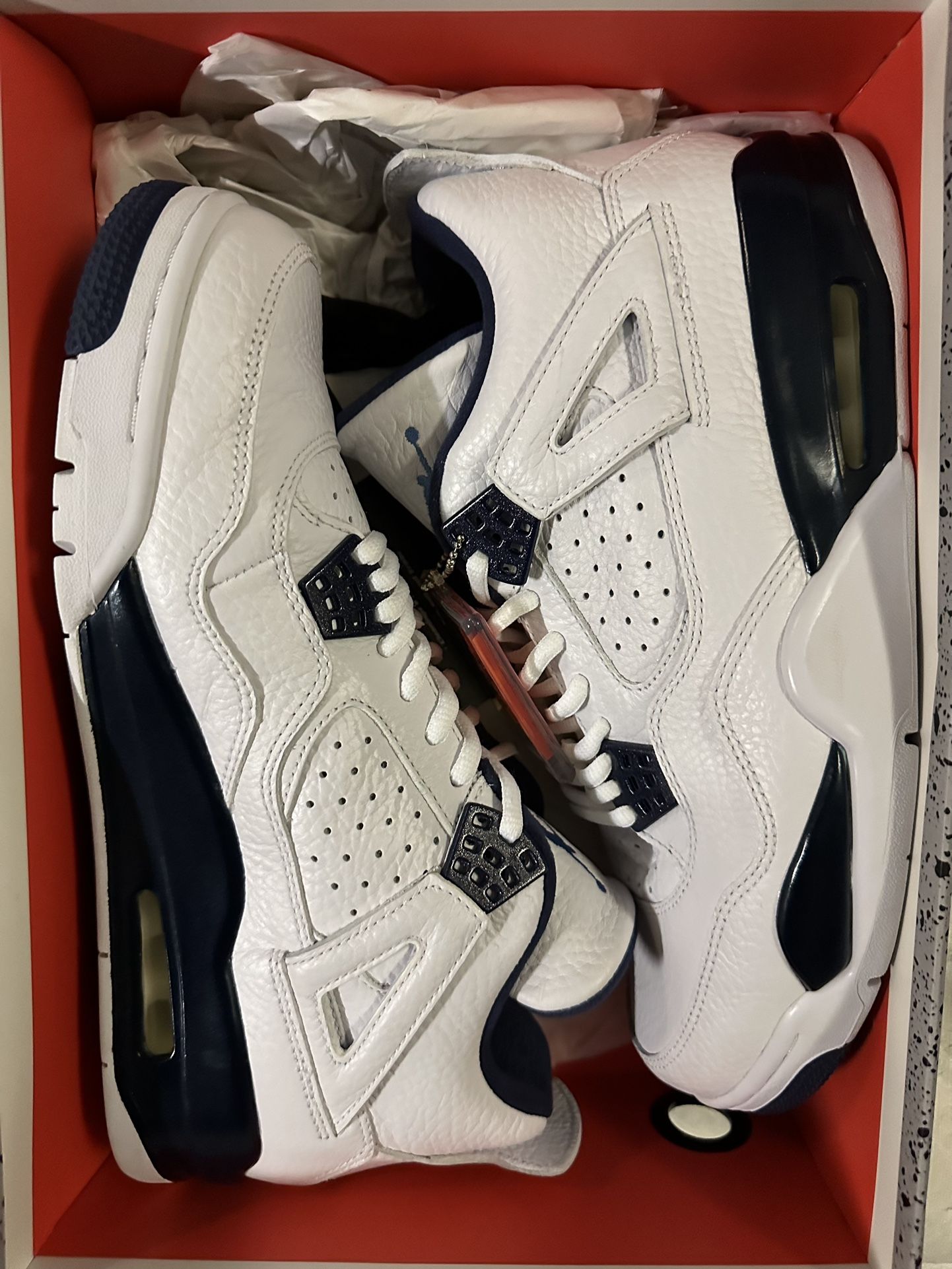 JORDAN 4 RETRO “COLUMBIA”(2015’) SIZE(10M). DS(NEW). NOW AVAILABLE ...