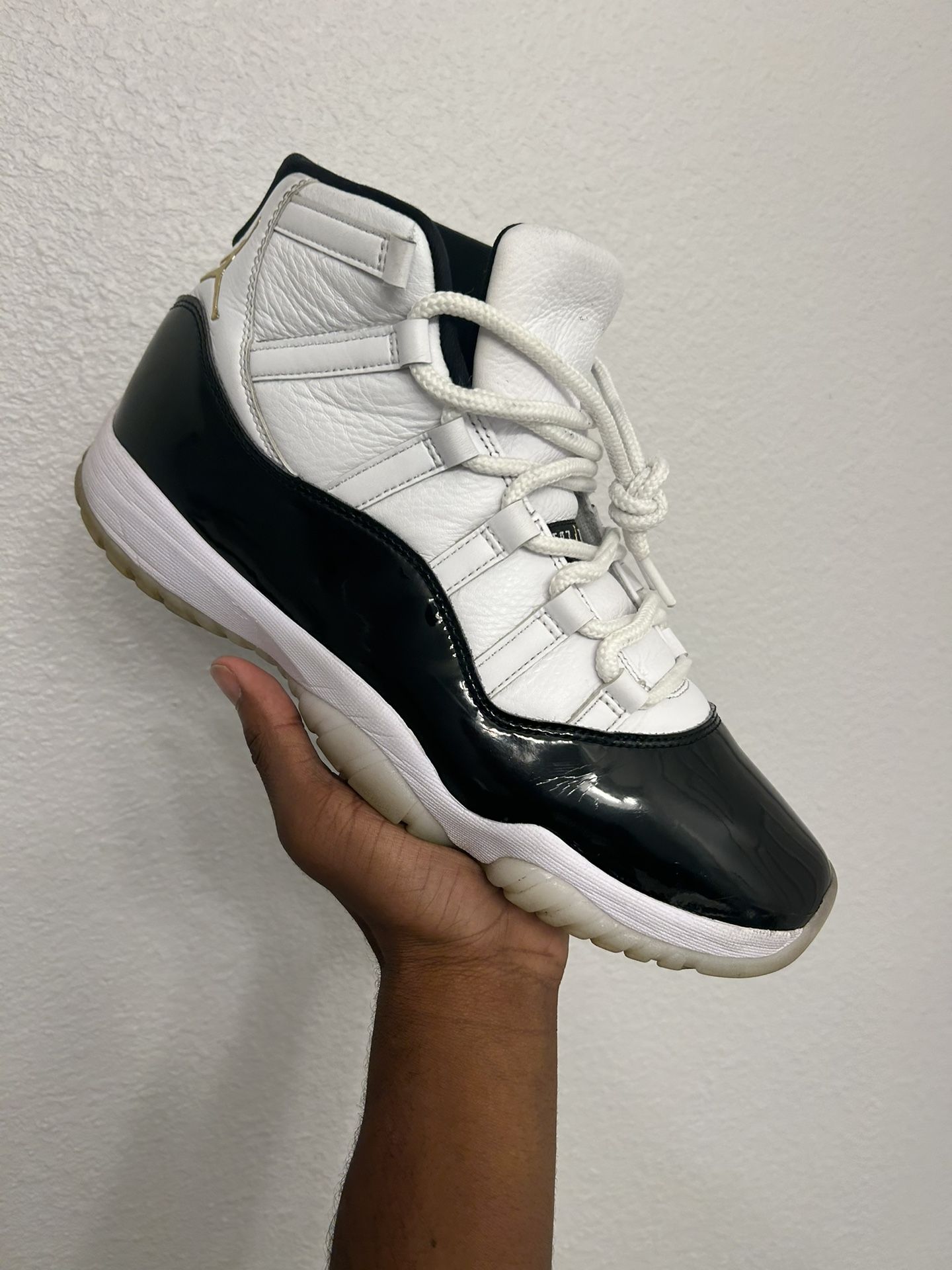 Jordan 11 DMP for Sale in Stockton, CA - OfferUp
