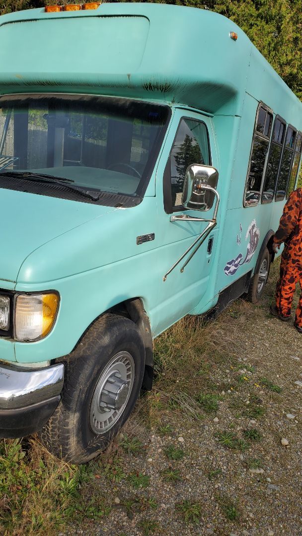 90s e350 ford short bus for Sale in Puyallup, WA - OfferUp