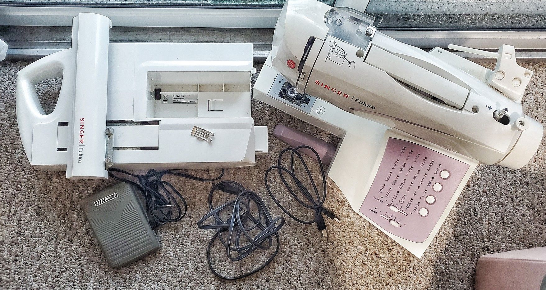 Singer Futura SES 1000 Embroidery and Sewing Machine for Sale in ...