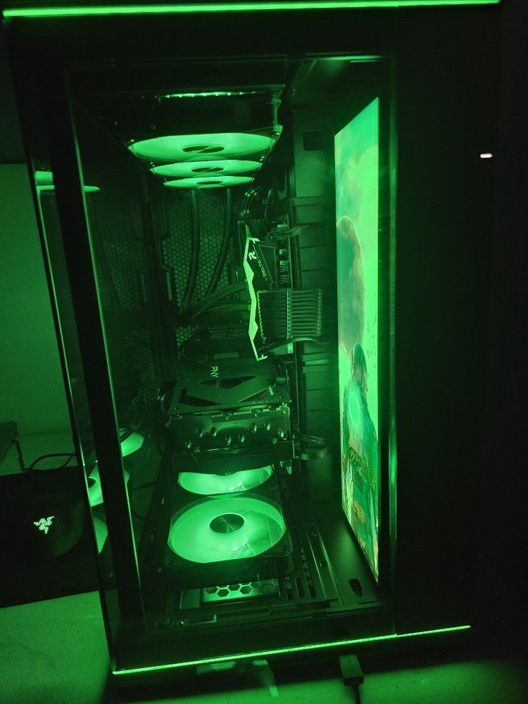 Very Nice Gaming PC comes With Original Box And Packaging + Extra ...