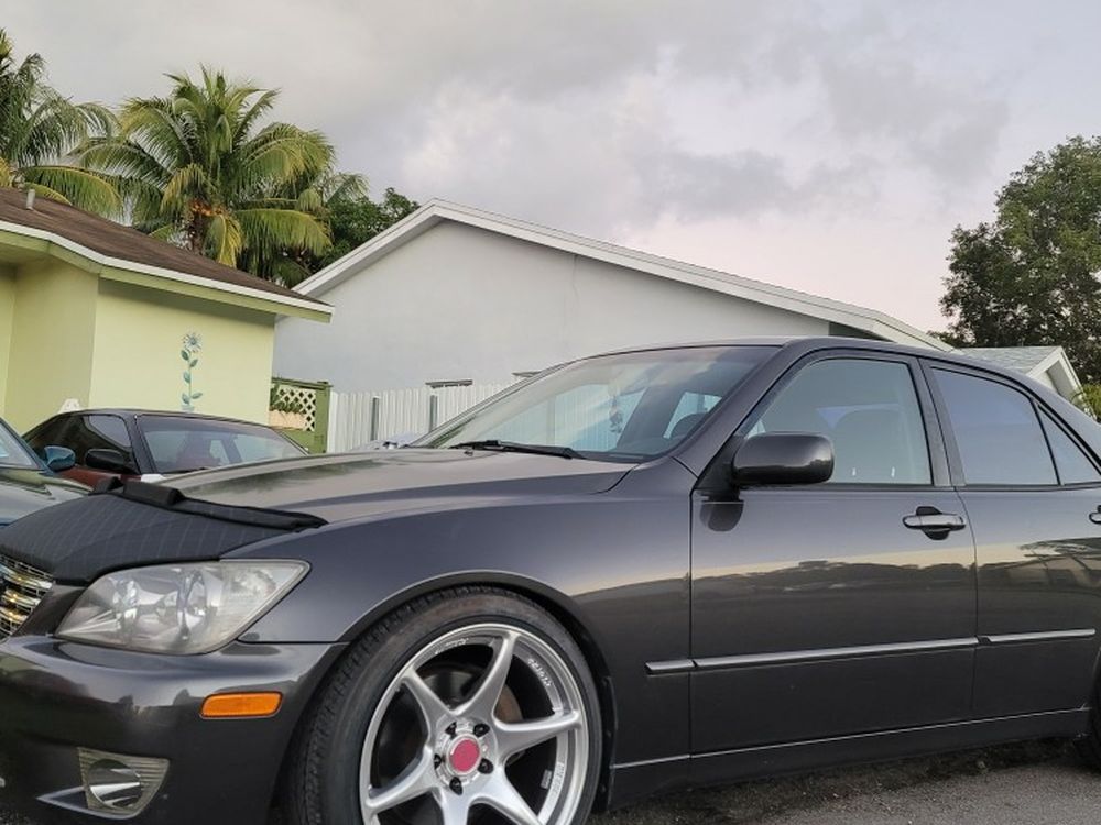 2005 Lexus IS 300 for Sale in Miami, FL - OfferUp