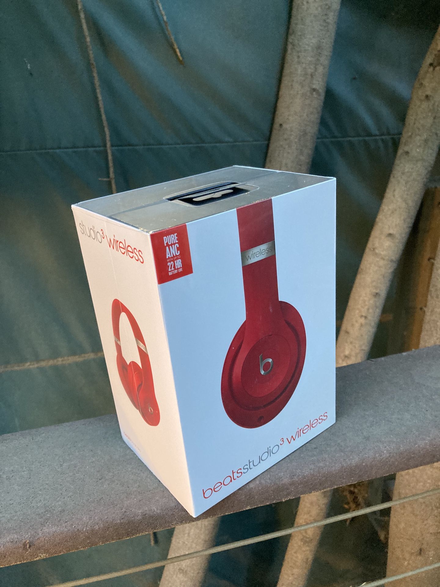 Beats By Dre Studio Red Box
