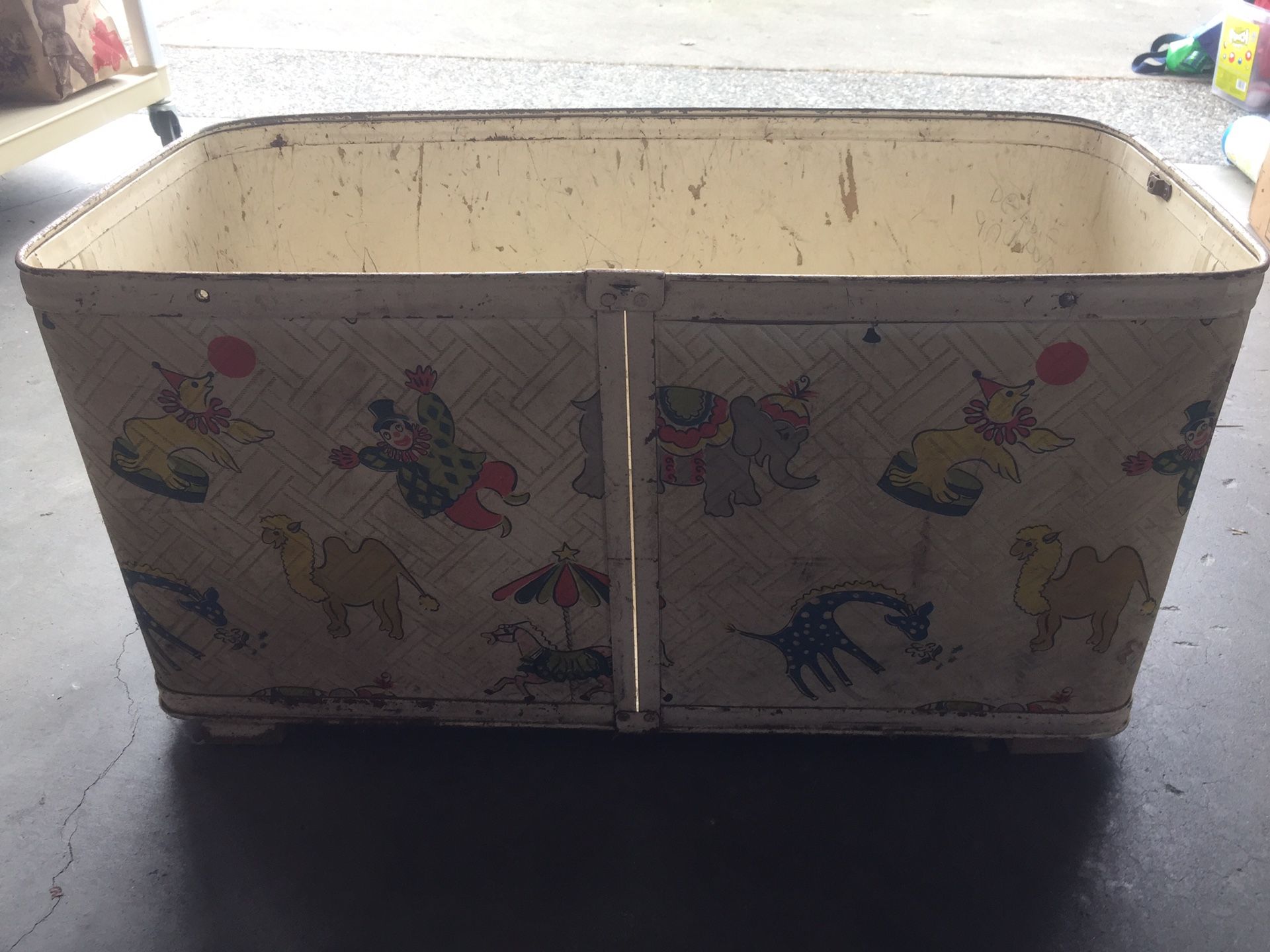 Vintage Pearl Wick Circus Animals Toy Chest for Sale in Edmonds, WA ...