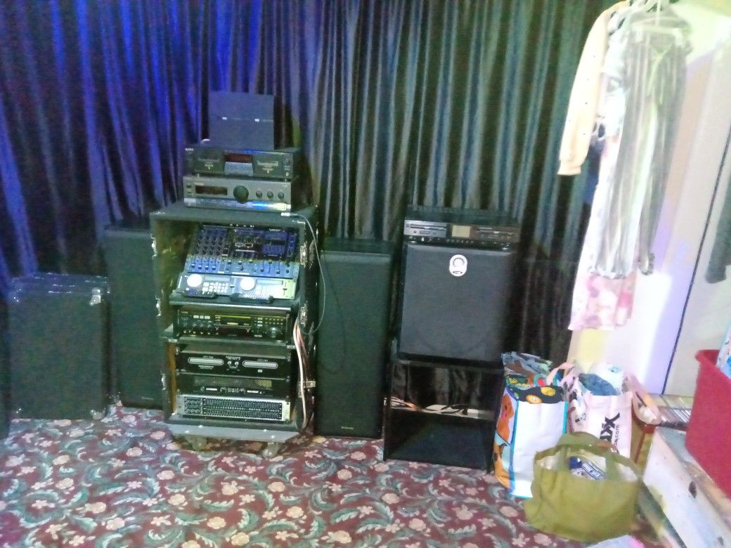 Dj Set Pro Studio Industrial Sound Pressure System for Sale in San ...