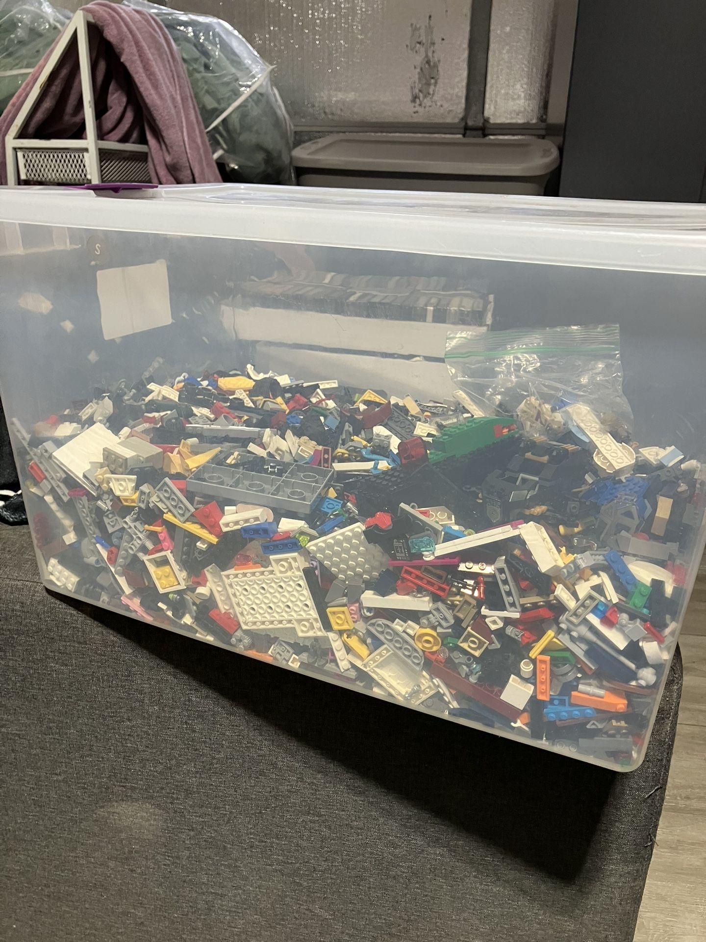 Box of Legos for Sale in Wildomar, CA - OfferUp