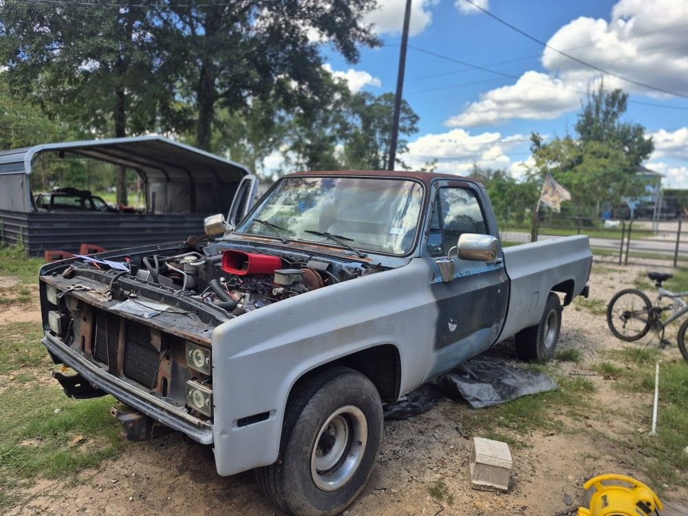 1986 Chevrolet C/K 10 for Sale in New Caney, TX - OfferUp