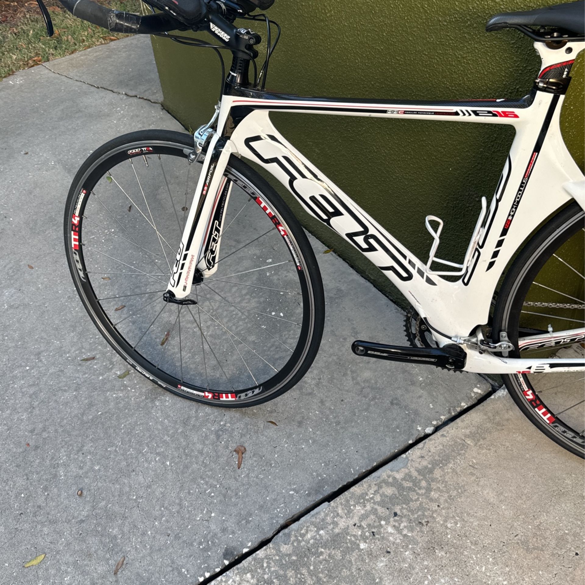 Felt B-16 Bike Carbon Fiber for Sale in Maitland, FL - OfferUp