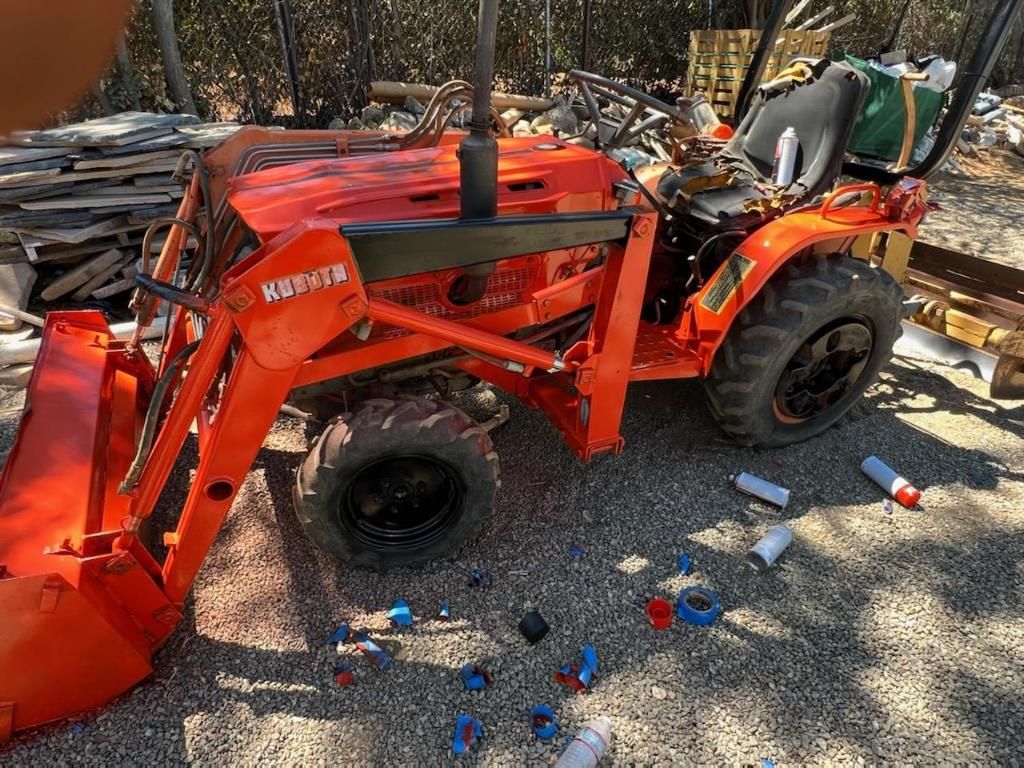 KUBOTA TRACTOR WITH REAR SCRAPER for Sale in Irwindale, CA - OfferUp