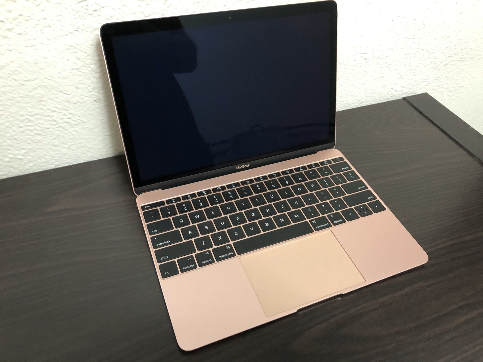 Apple MacBook 2017 Rose Gold 12” Retina 256GB SSD 8GB RAM 1.2GHz for ...