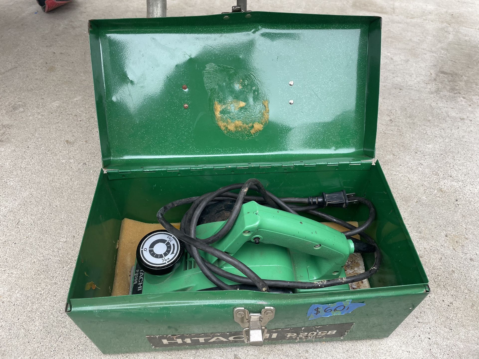 Green Hitachi Planer for Sale in Bakersfield, CA - OfferUp
