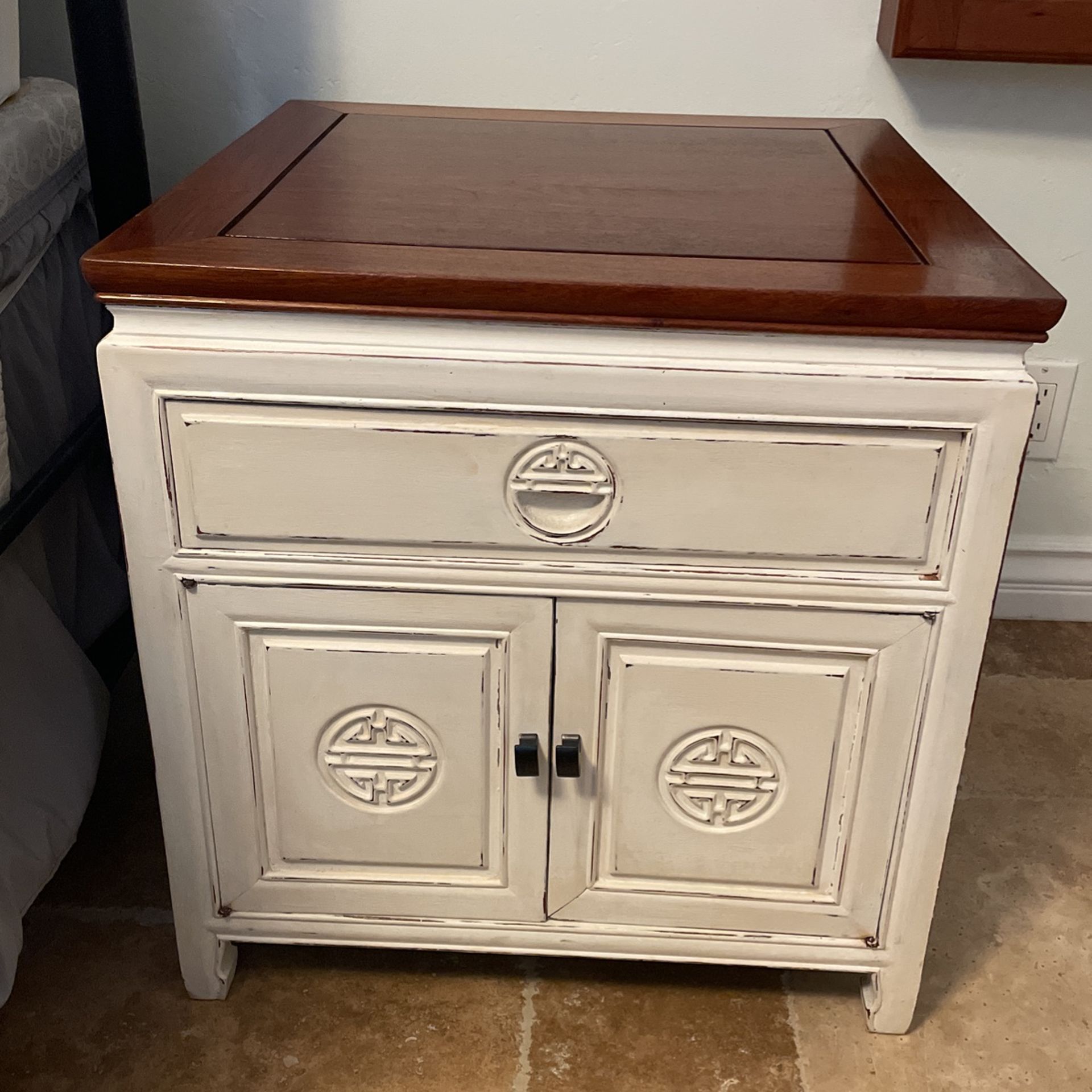 Two Beautiful Solid Wood Nightstands Made By Far East Furnishings ...