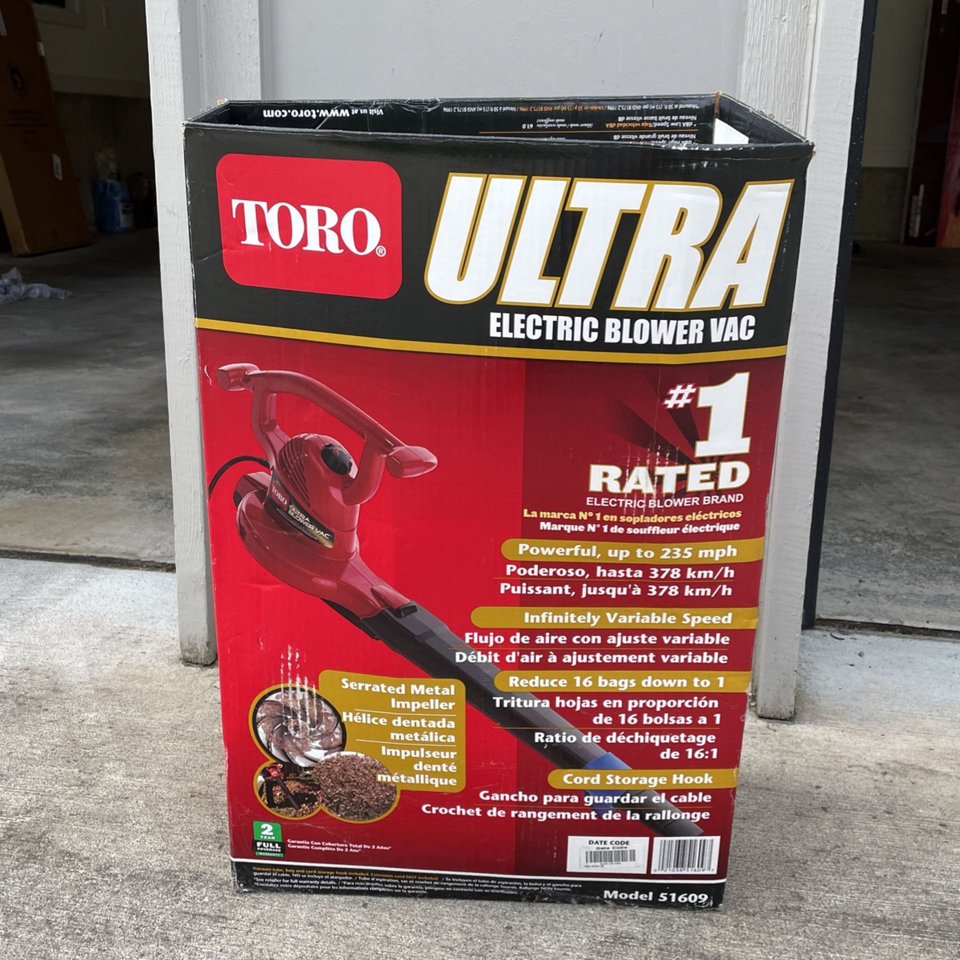 Toro Electric Leaf Blower (model 51609) for Sale in Bellevue, WA - OfferUp