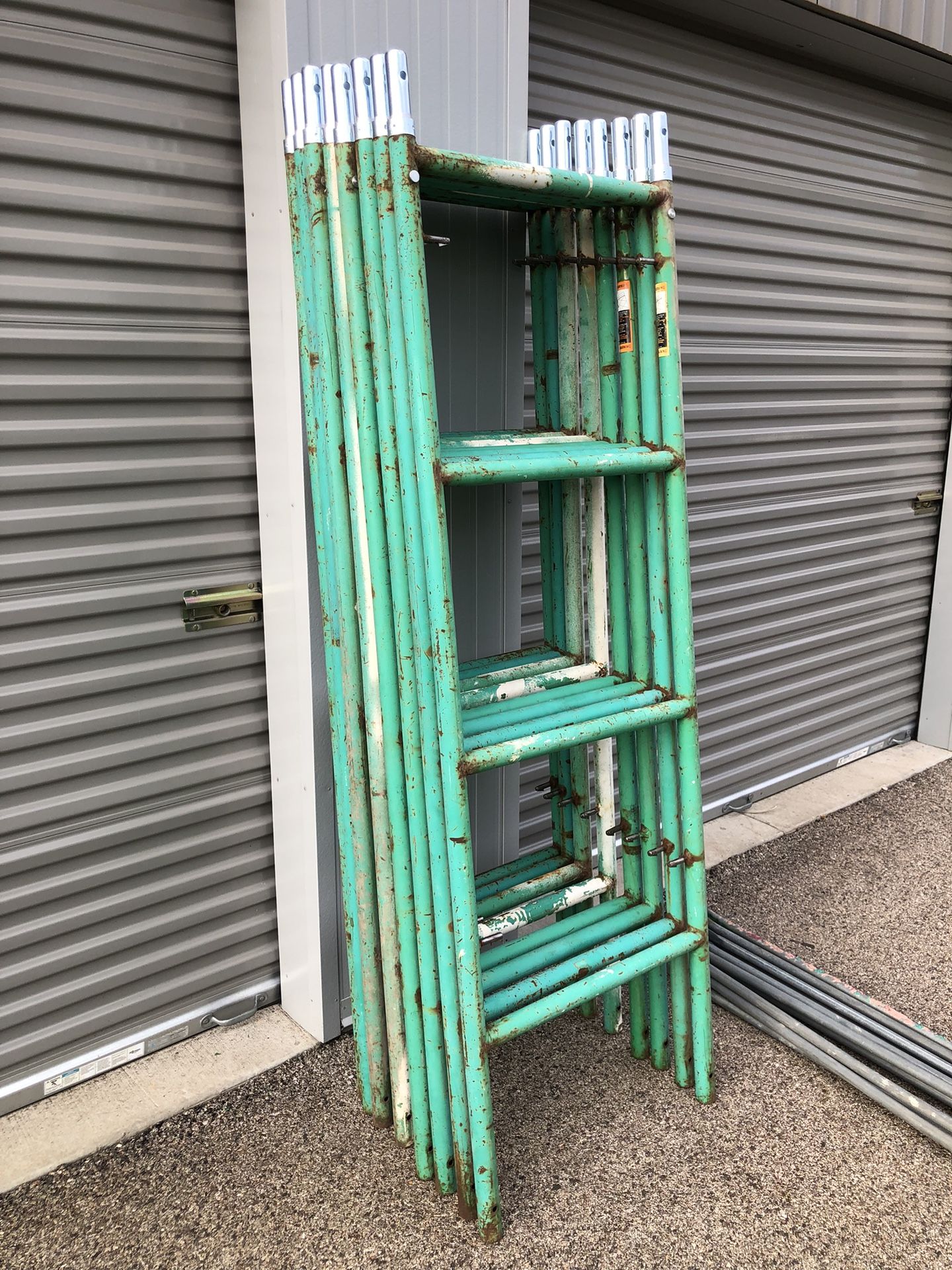Scaffolding for Sale in Schaumburg, IL - OfferUp