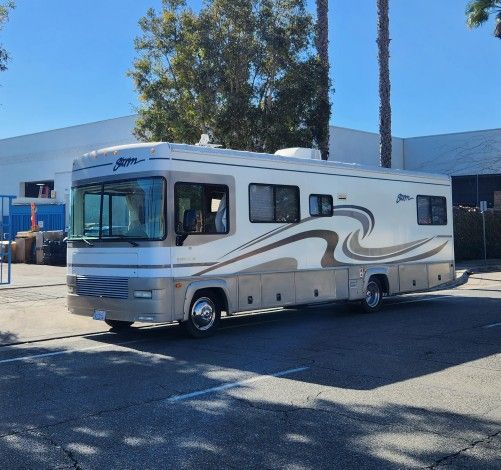 2000 Fleetwood Storm Motorhome 30 Ft Motorhome In Excellent Condition ...