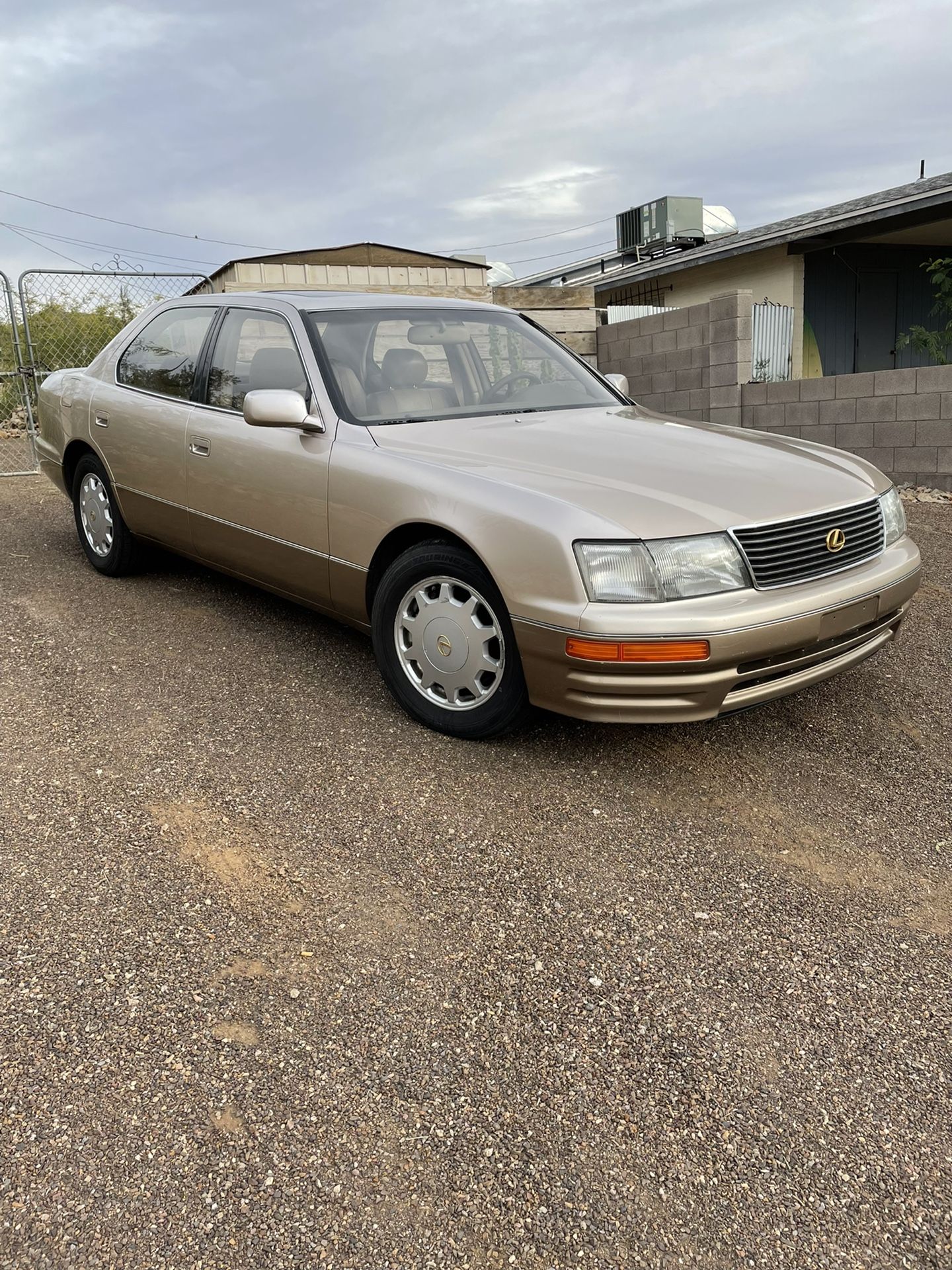 1995 Lexus LS 400 for Sale in Phoenix, AZ - OfferUp