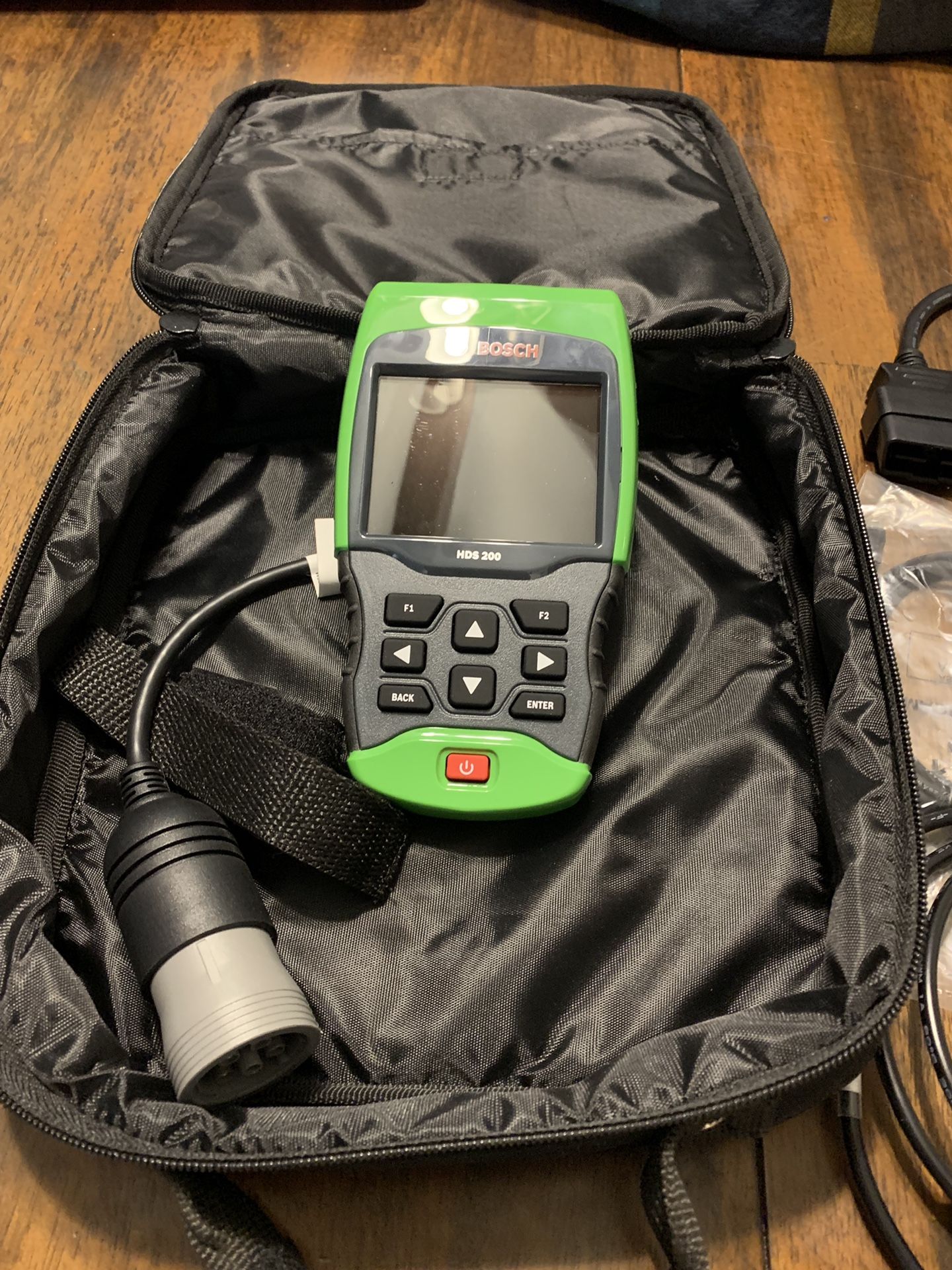 BOSCH HDS 200 Heavy Duty scanner code reader. for Sale in Hesperia, CA ...