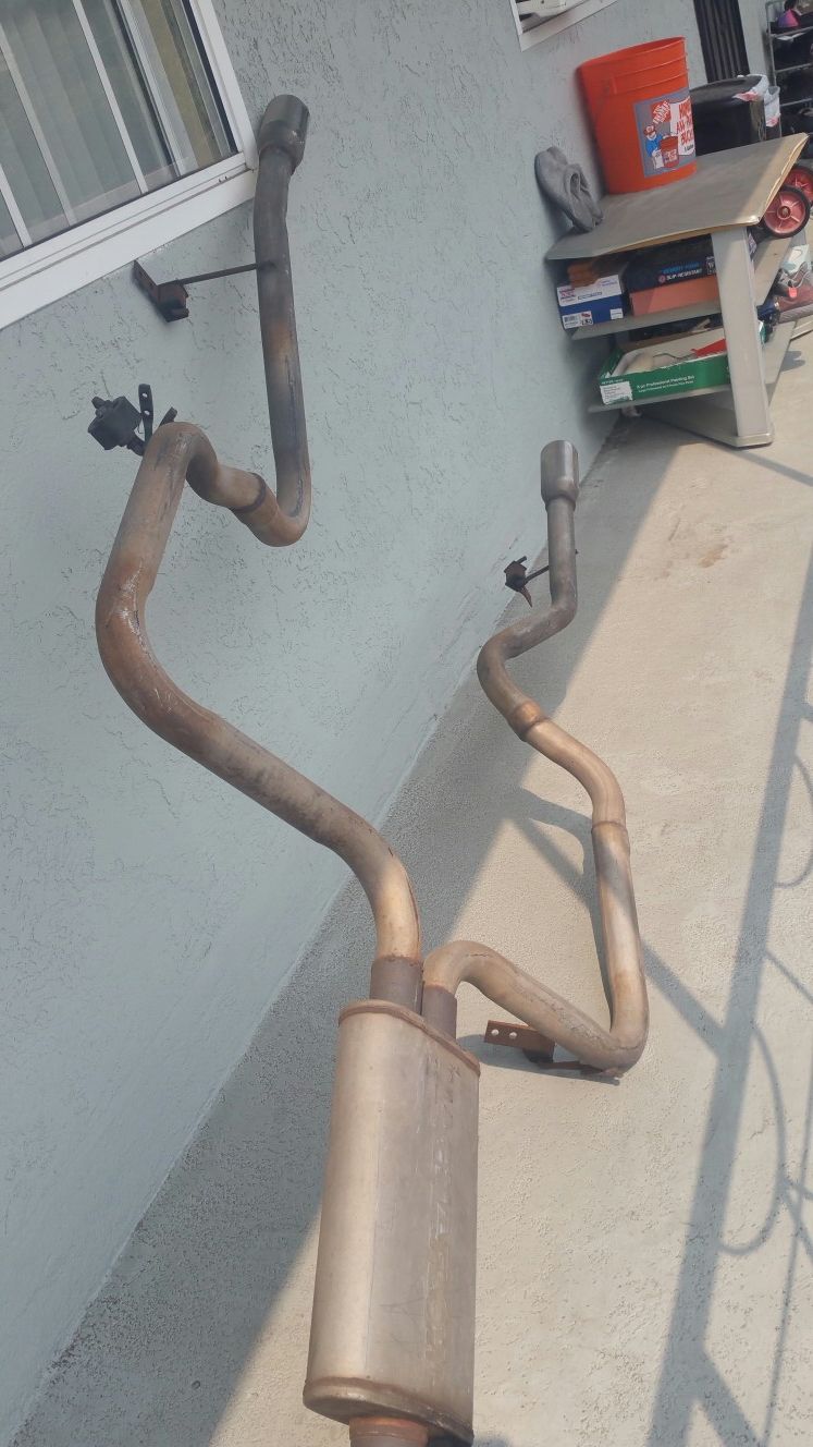 Pt Cruiser Magnaflow dual exhaust for Sale in Torrance, CA - OfferUp
