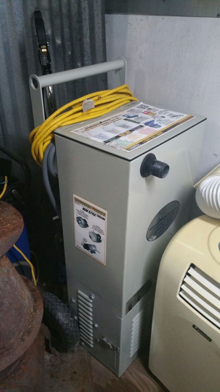 Namco scooter husky carpet cleaner for Sale in Newport News, VA - OfferUp