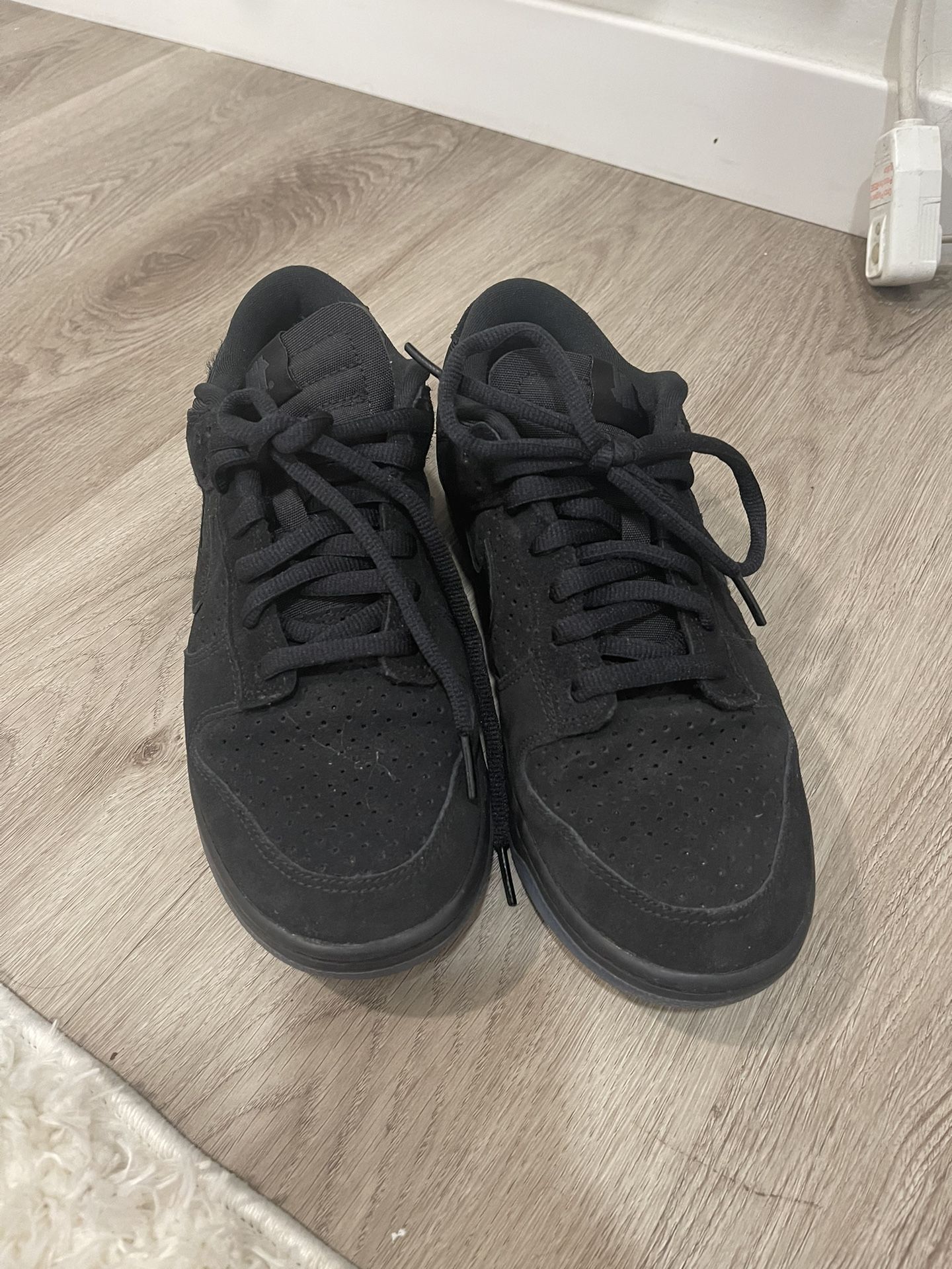 Black Undftd Dunks For Men Nike × Undefeated Triple Black UNDFTD DUNKS ...