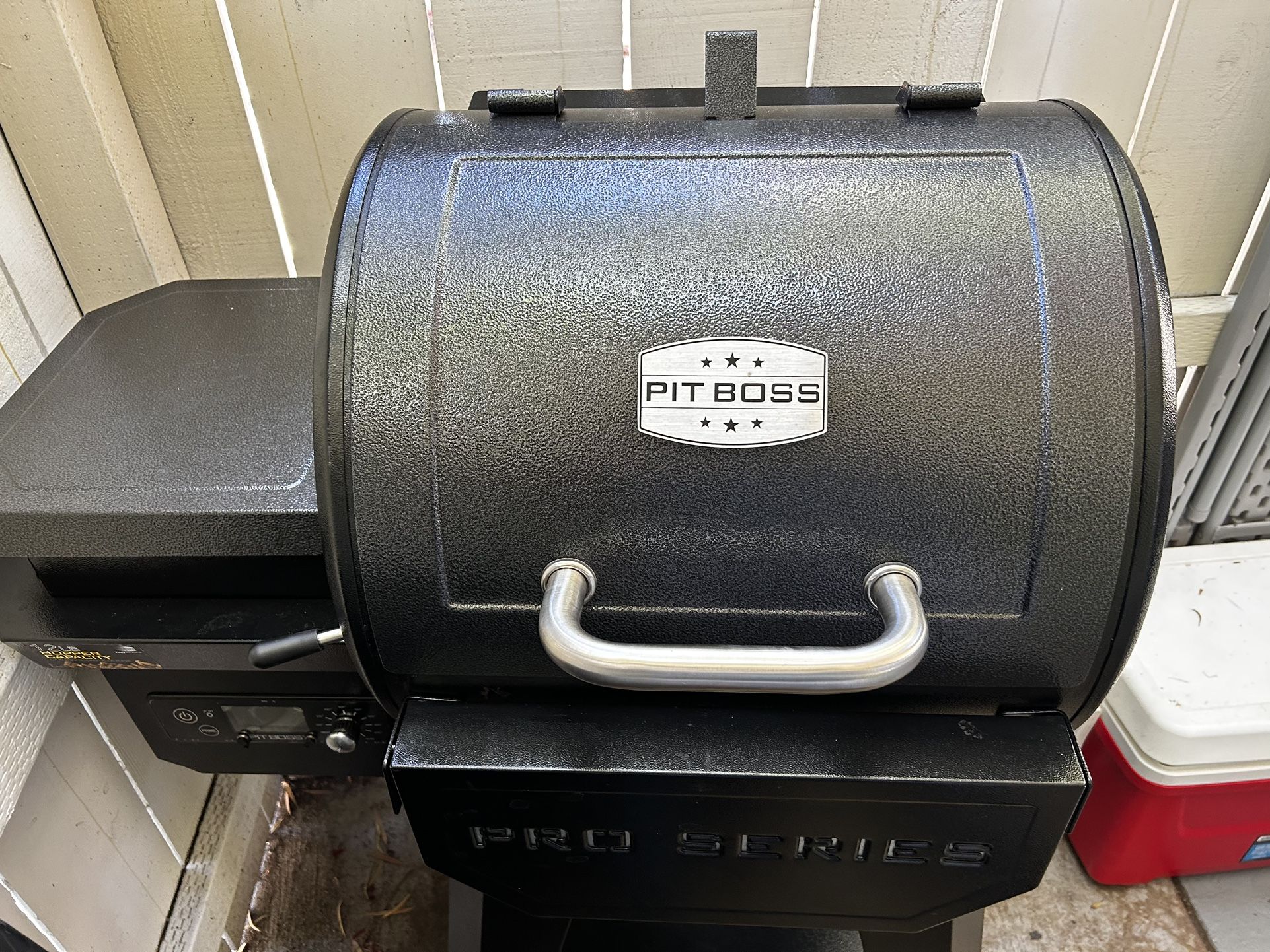 Pitt Boss Pro Series Grill for Sale in San Diego, CA - OfferUp