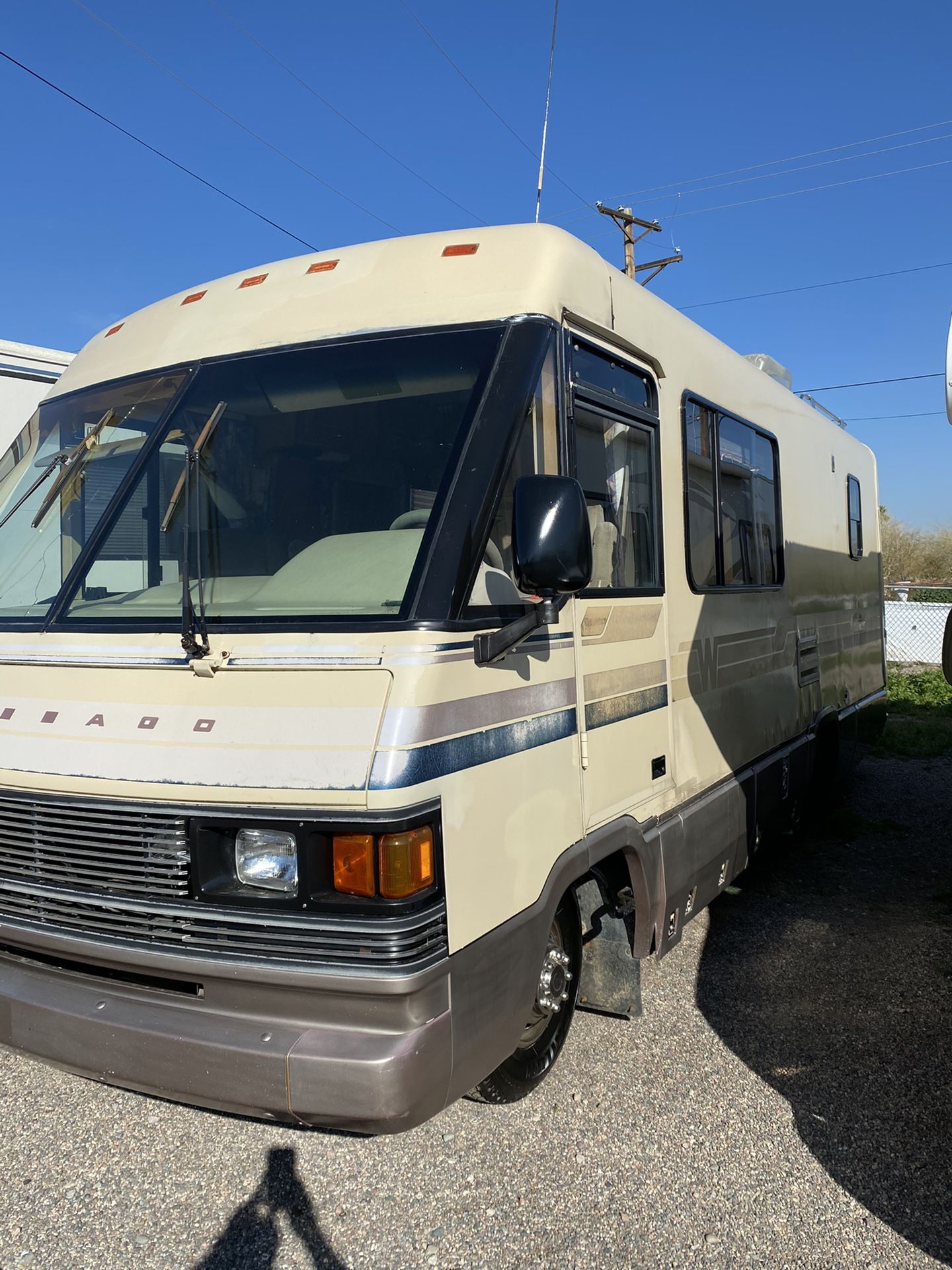 1989 Winnebago 25 foot class a for Sale in Glendale, AZ - OfferUp