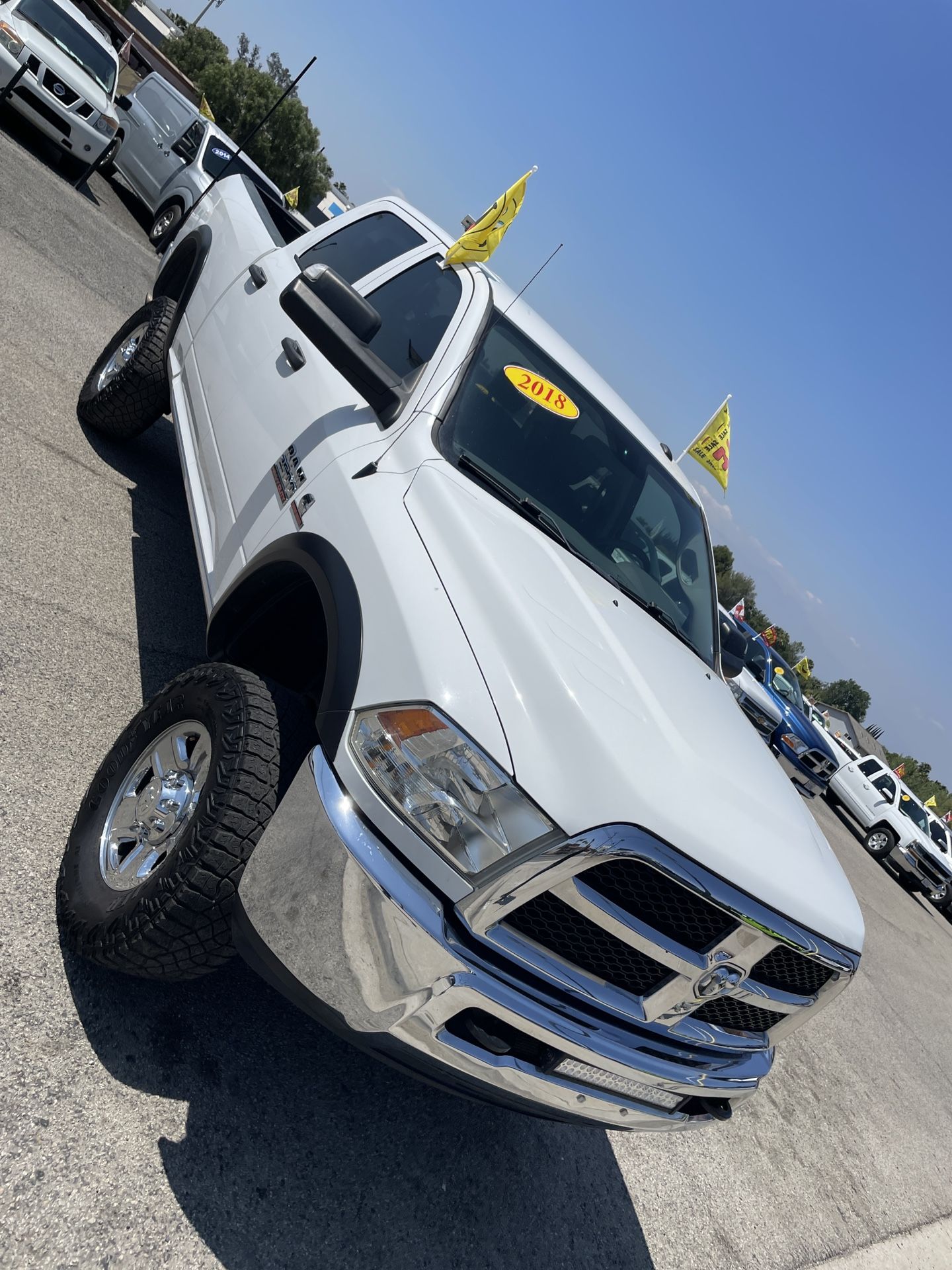 2018 DODGE RAM 2500 4x4 for Sale in Riverside, CA - OfferUp