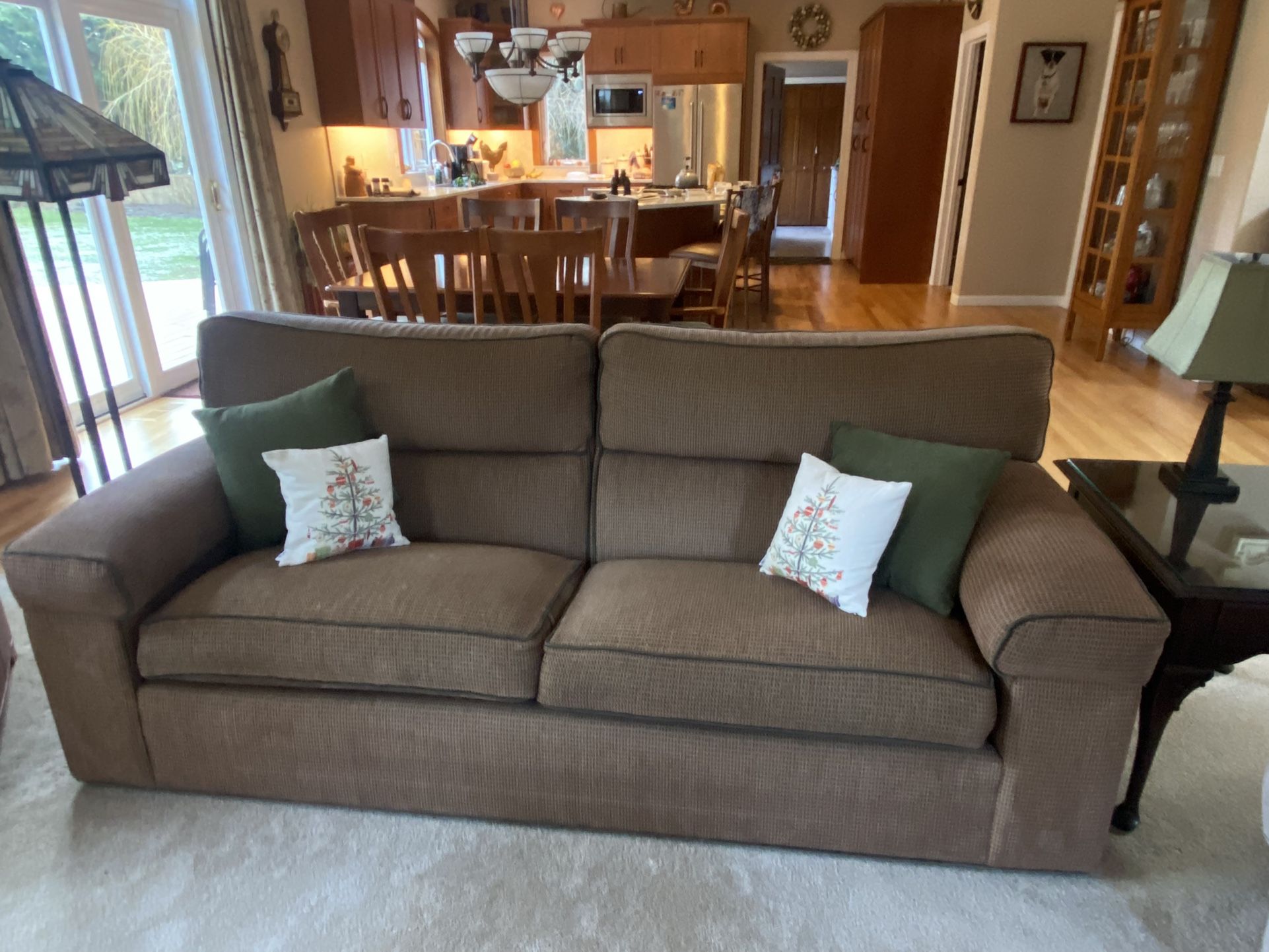 Ethan Allen Couch for Sale in Issaquah, WA - OfferUp