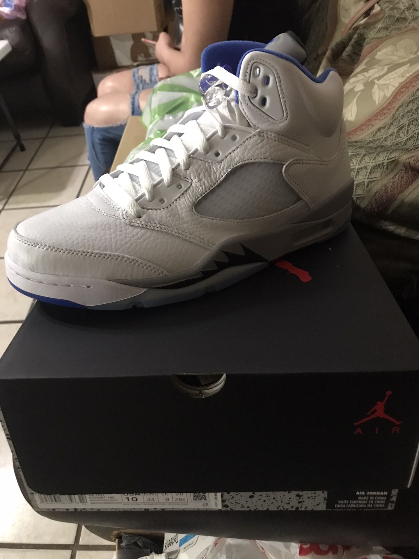Stealth 5s AUTHENTIC Air Jordan 5s Retro (GS) White And Hyper