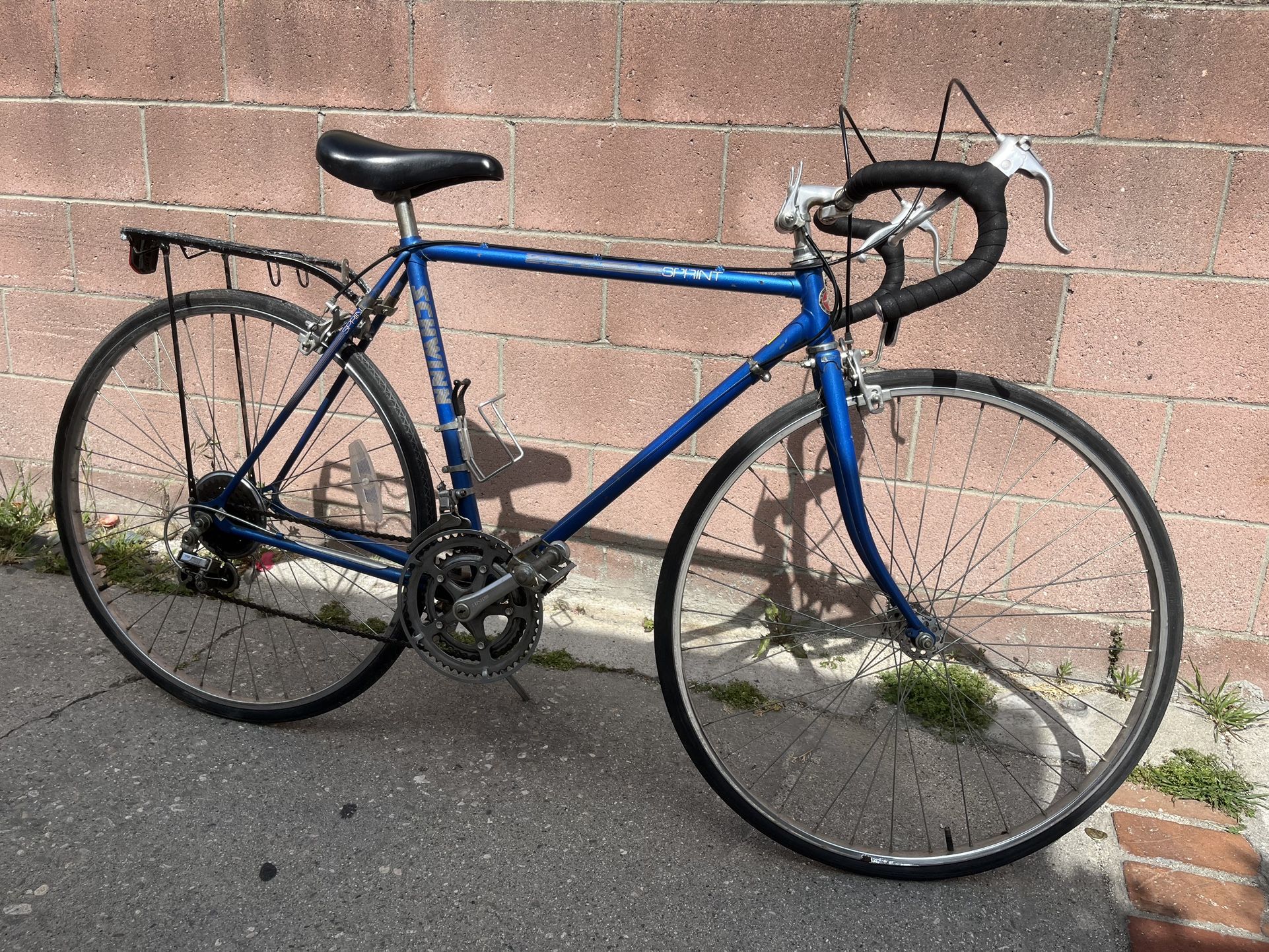 Schwinn Sprint Road Bike 10 Speed Commuter 53cm for Sale in Gardena, CA ...
